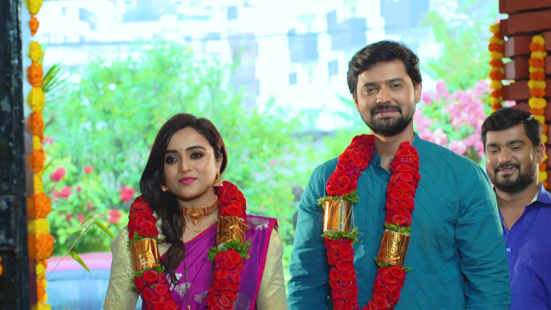 Watch Indira, Raja Arrive Home Online