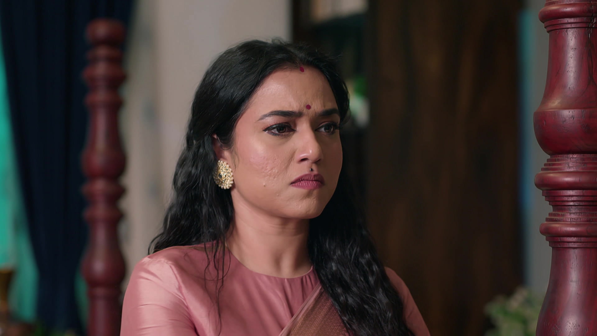 Watch Pavithra Bandhana S1 Episode 6 on JioHotstar
