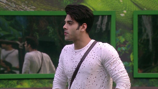 Simba imitates Bigg Boss - JioHotstar