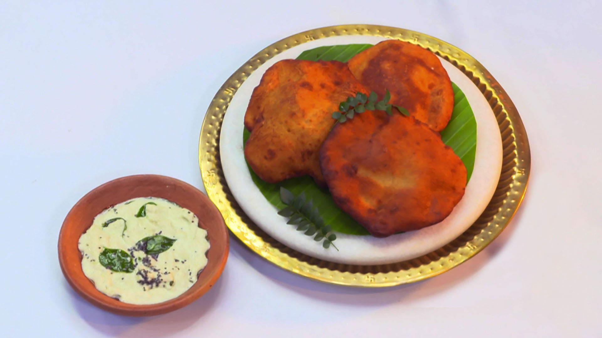 Watch Bombat Bhojana Episode 6 on Disney+ Hotstar