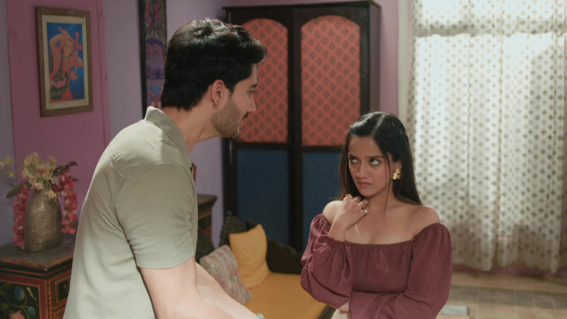 Watch Pandya Store S1 Episode 760 on JioHotstar