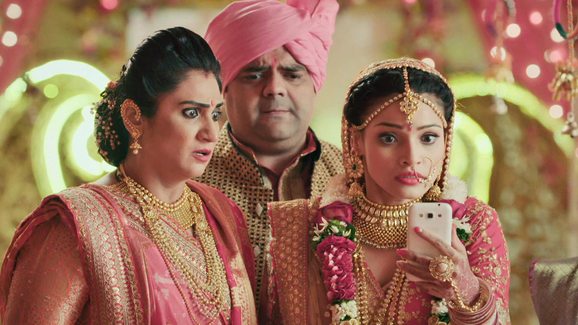 Watch Pandya Store S1 Episode 12 on JioHotstar