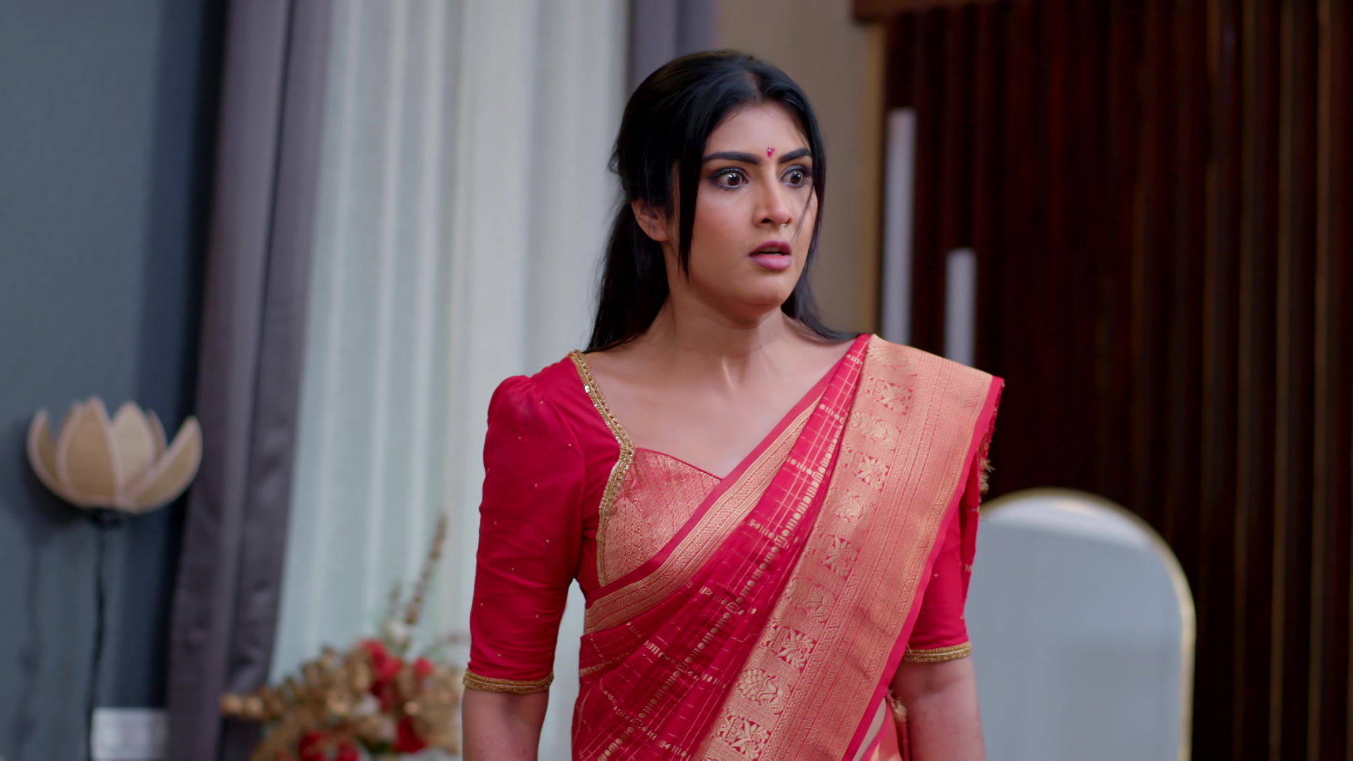 Watch Sharade S1 Episode 273 on JioHotstar