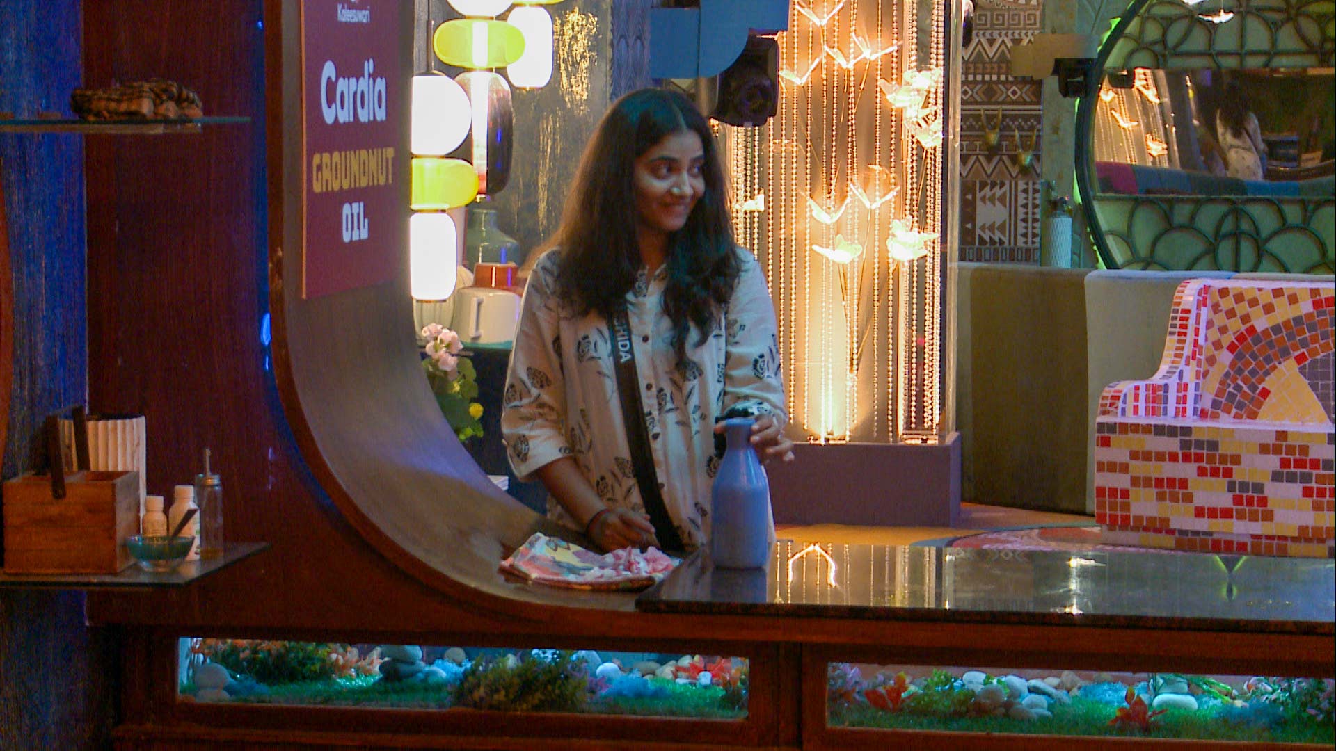 S8E45: Anshida, Vishal's Midnight Cooking - JioHotstar