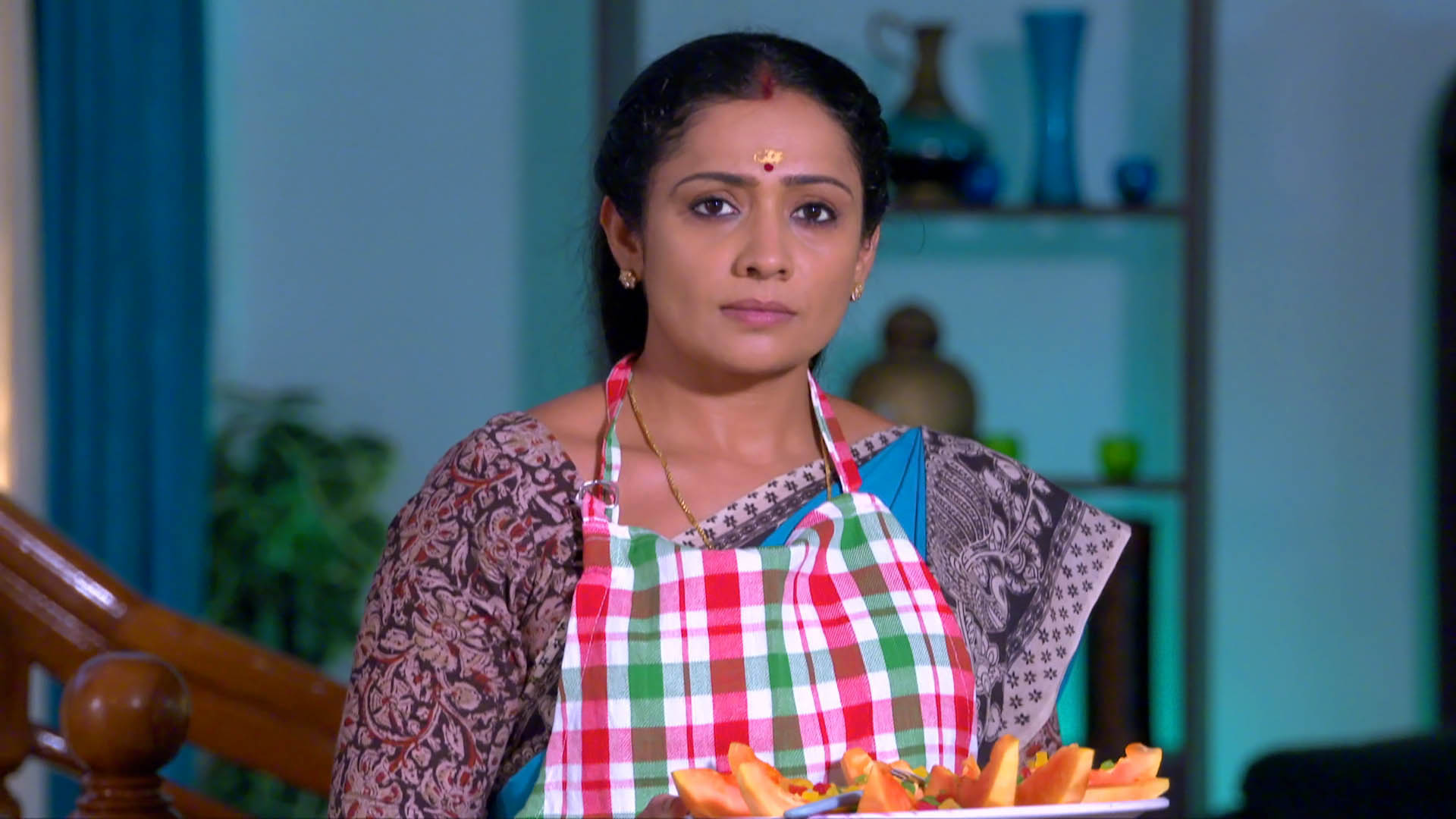 Watch Sumithra Gets Cornered Online