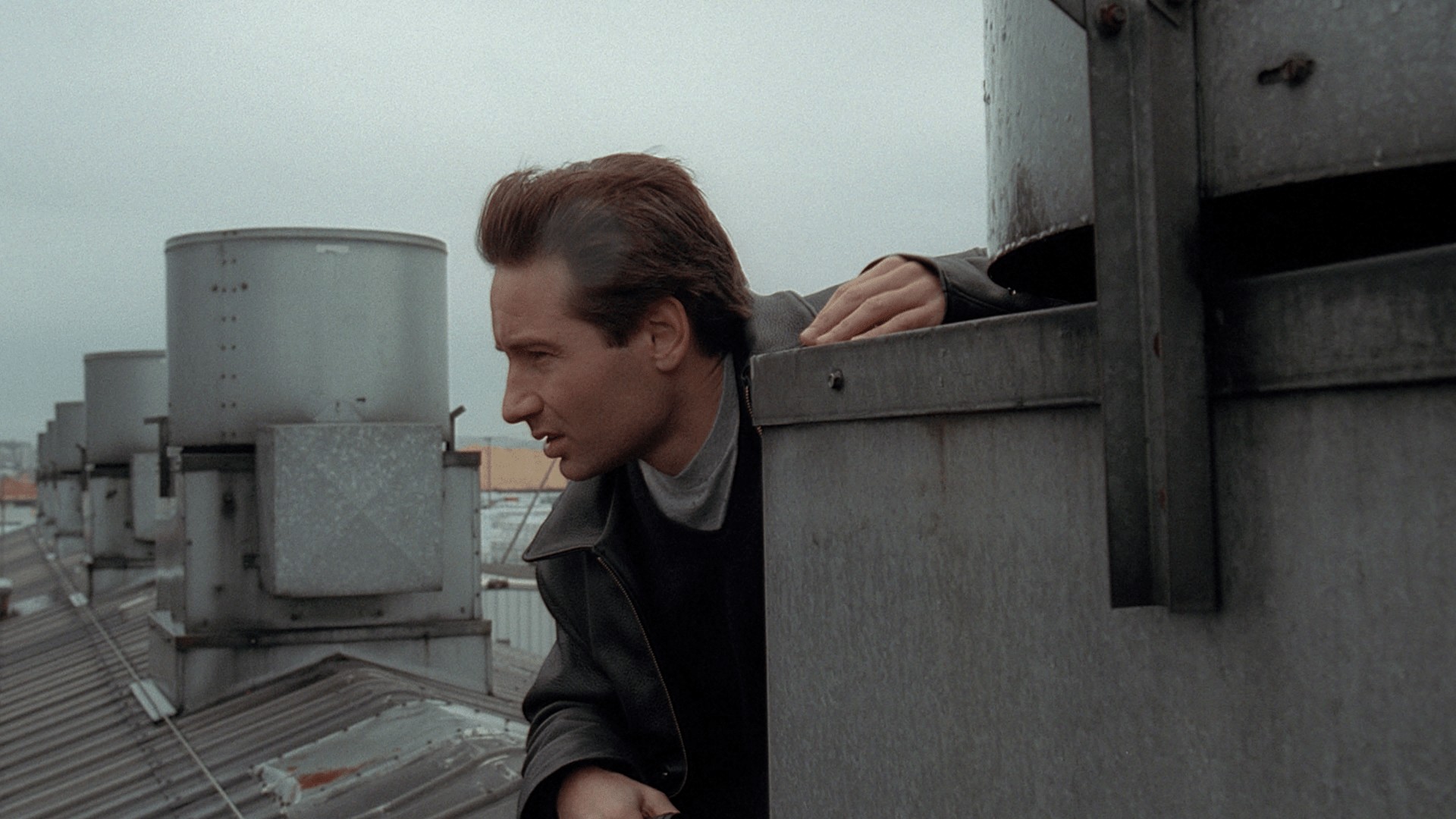 Watch The X-Files S3 Episode 9 on Disney+