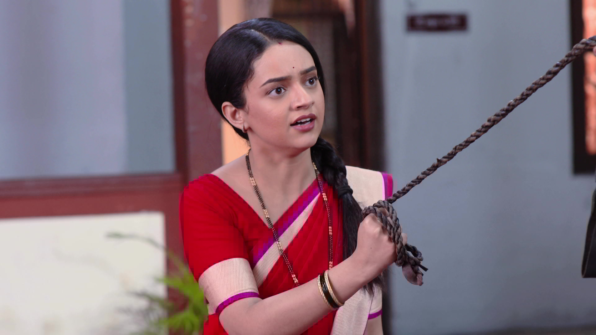 Watch Aboli Episode 752 on JioHotstar