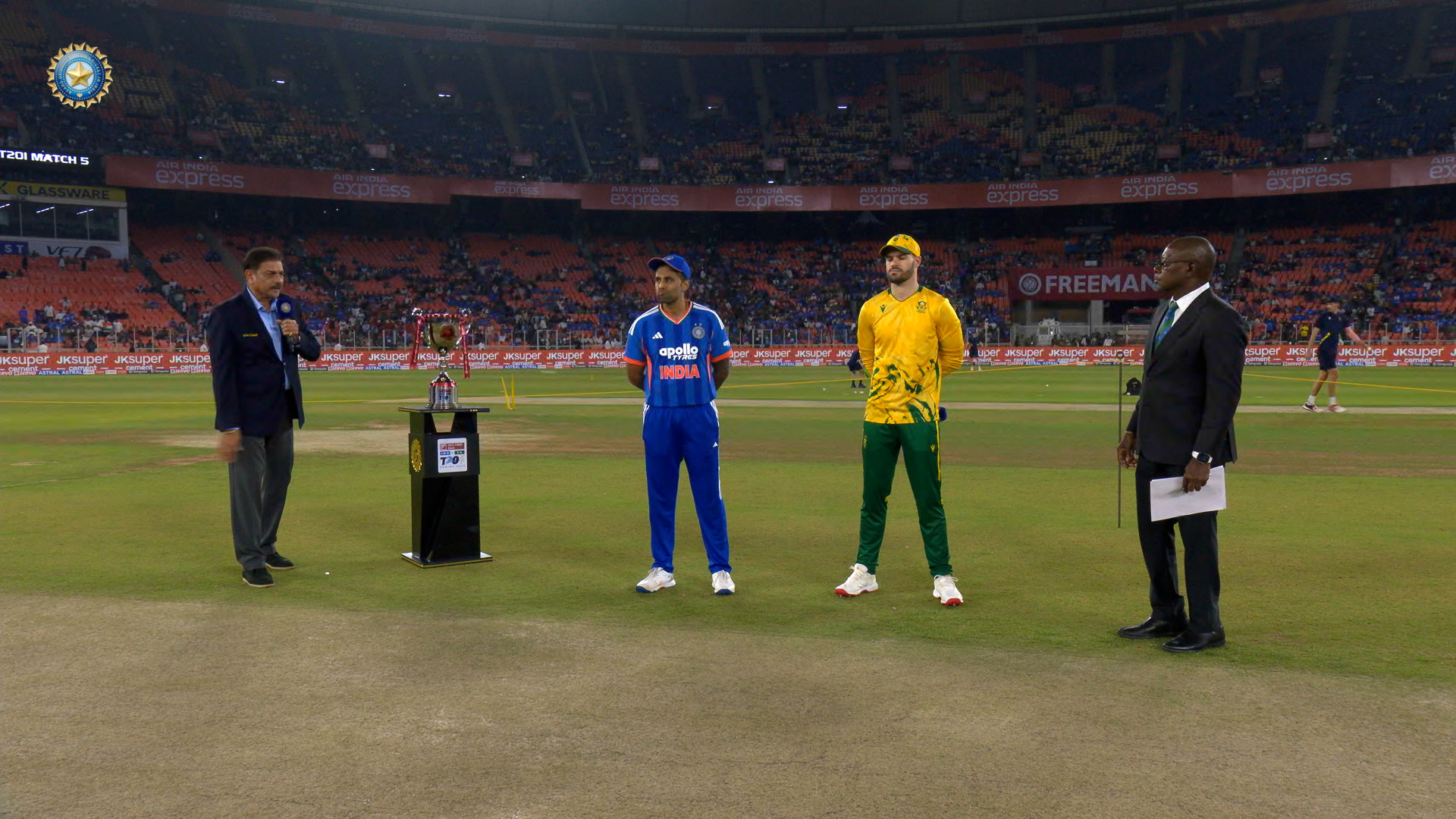 Toss! SA Opt to Bowl