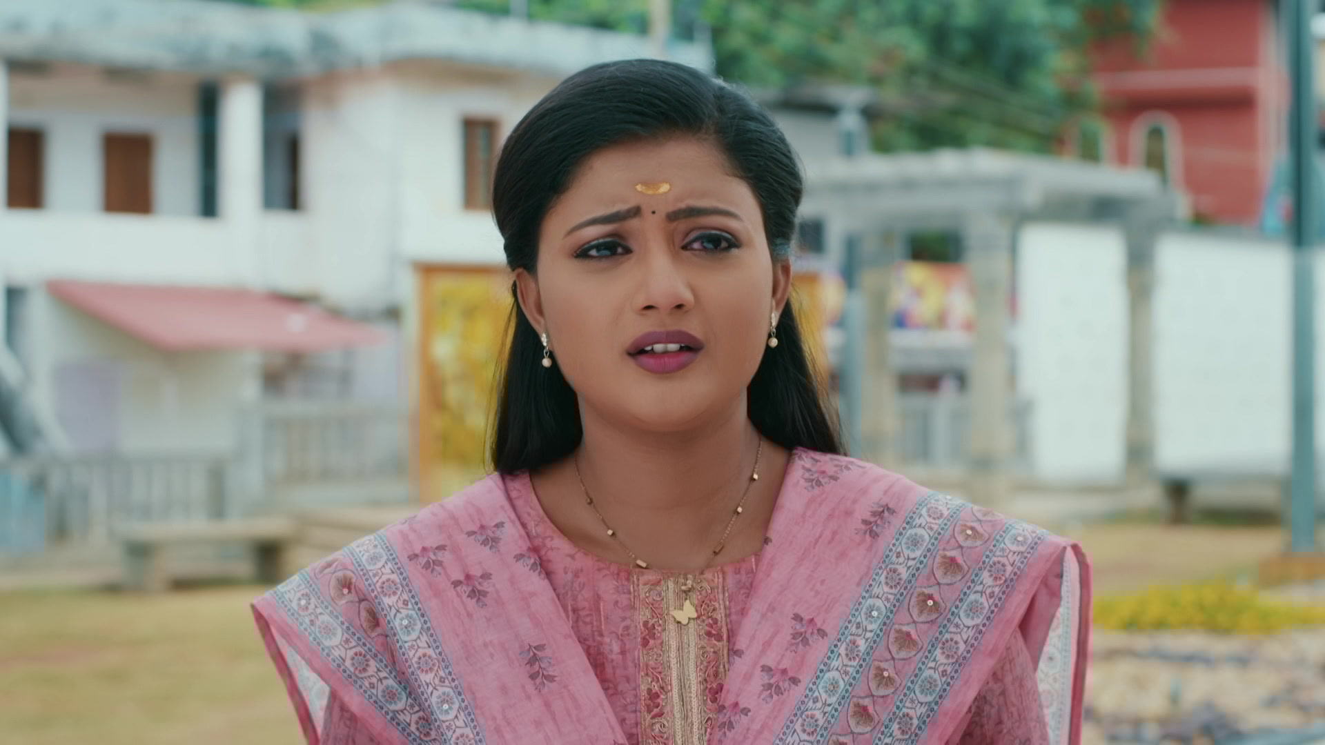 Watch Chempaneer Poovu Episode 12 on JioHotstar