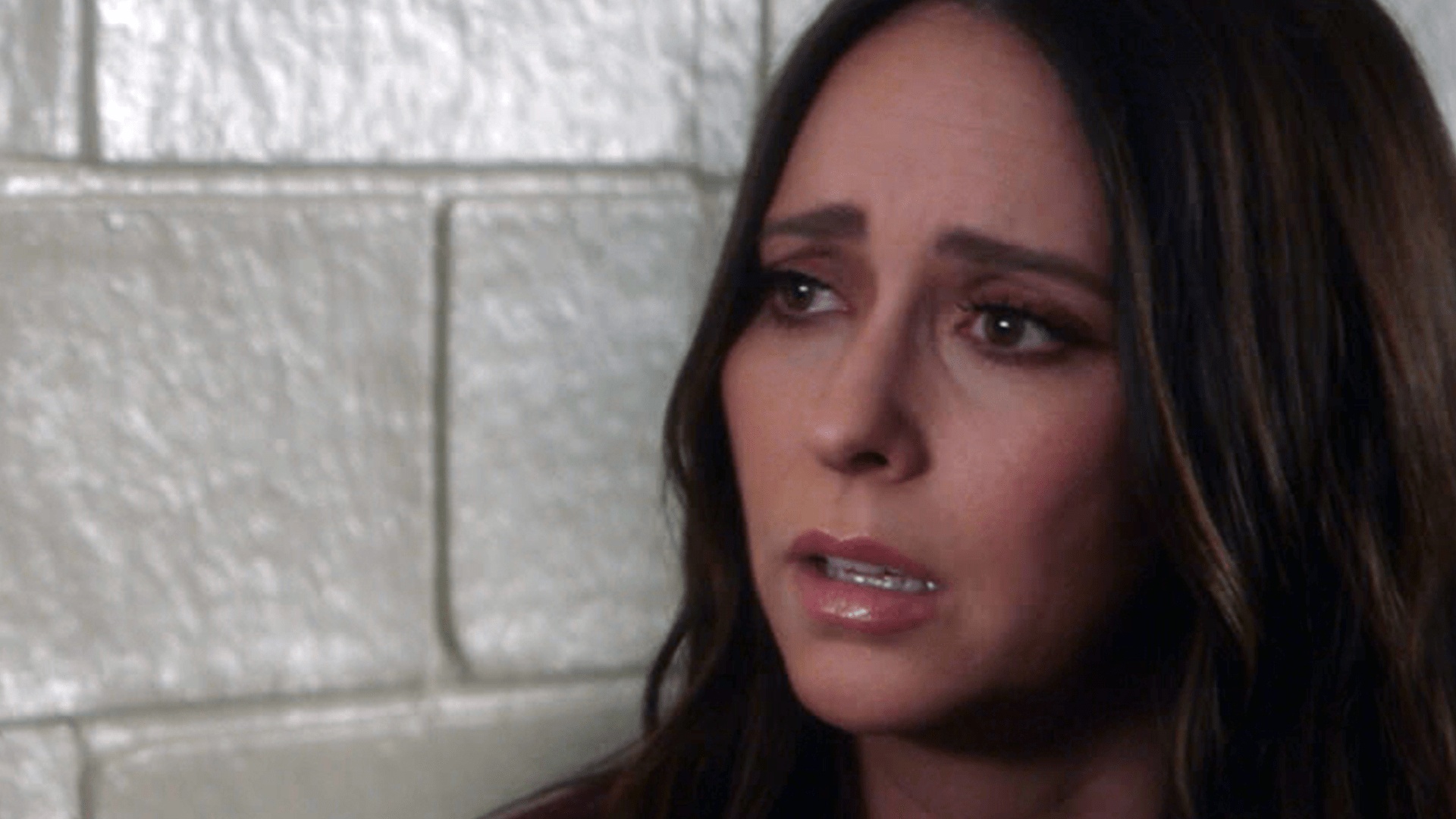 Watch 9-1-1 Episode 14 on Disney+