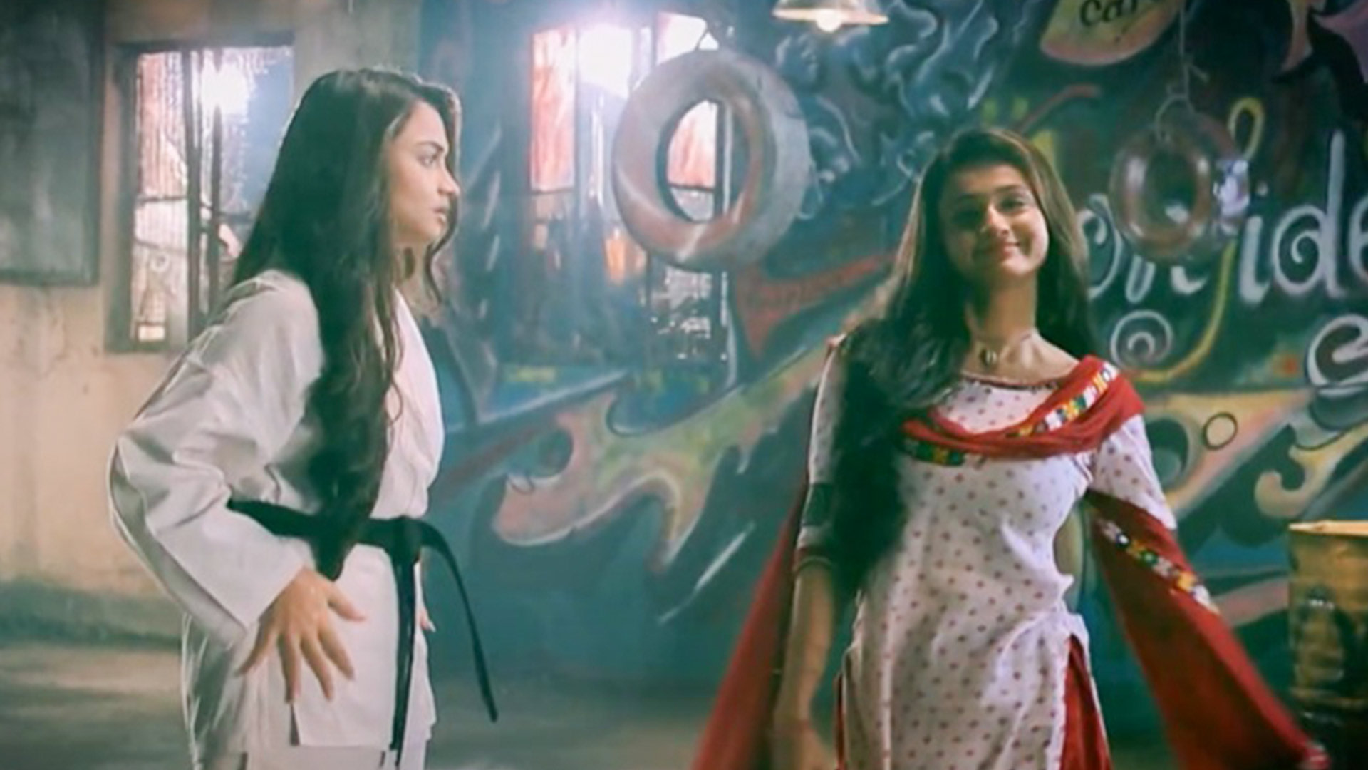 Ankhi, Jhilik Come Face to Face - Promo - JioHotstar