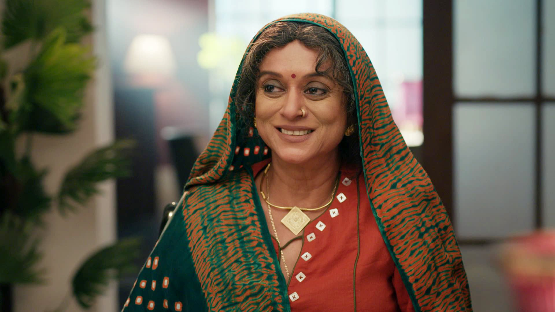Watch Pandya Store S2 Episode 856 on JioHotstar
