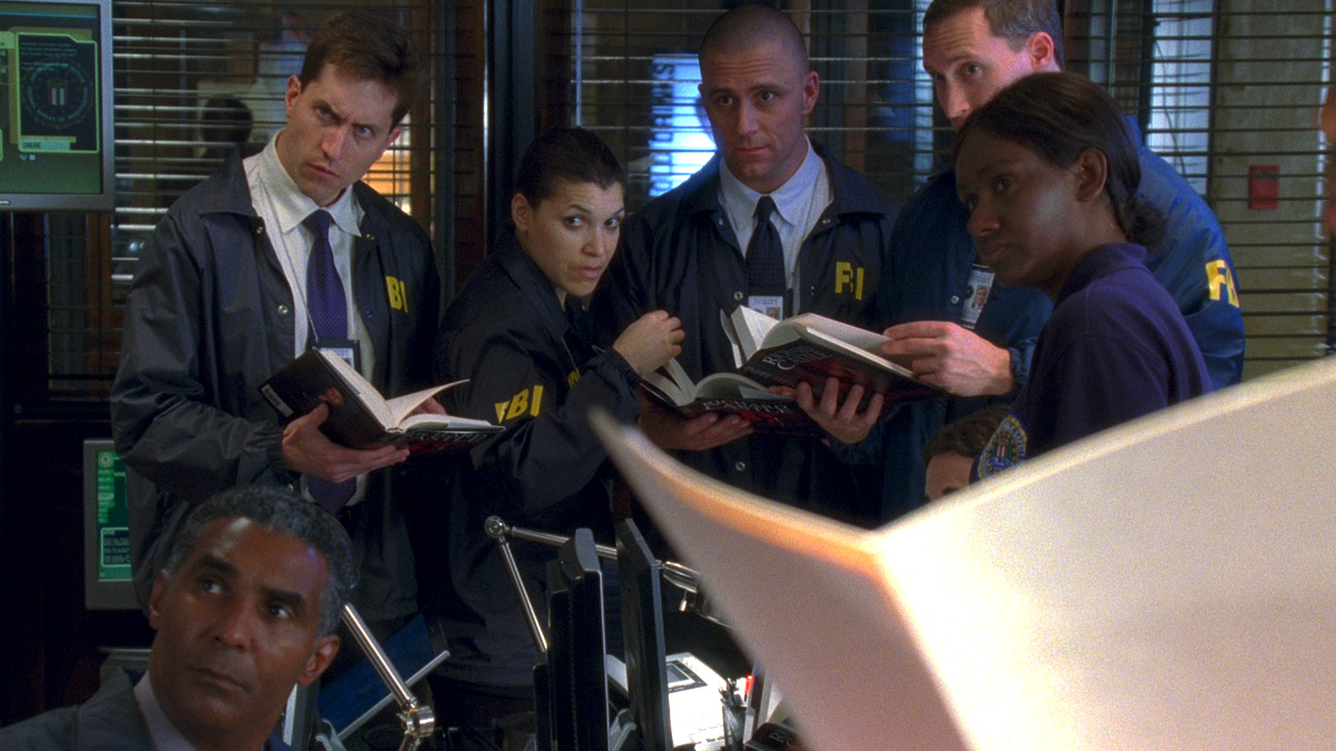 Watch Castle S2 Episode 17 on Disney+ South Africa | English Police/Cop ...