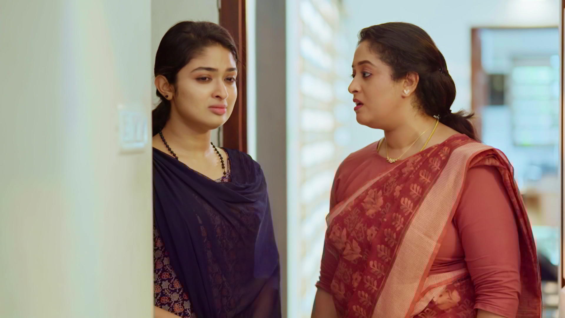 Watch Mazha Thorum Munpe Episode 18 on JioHotstar