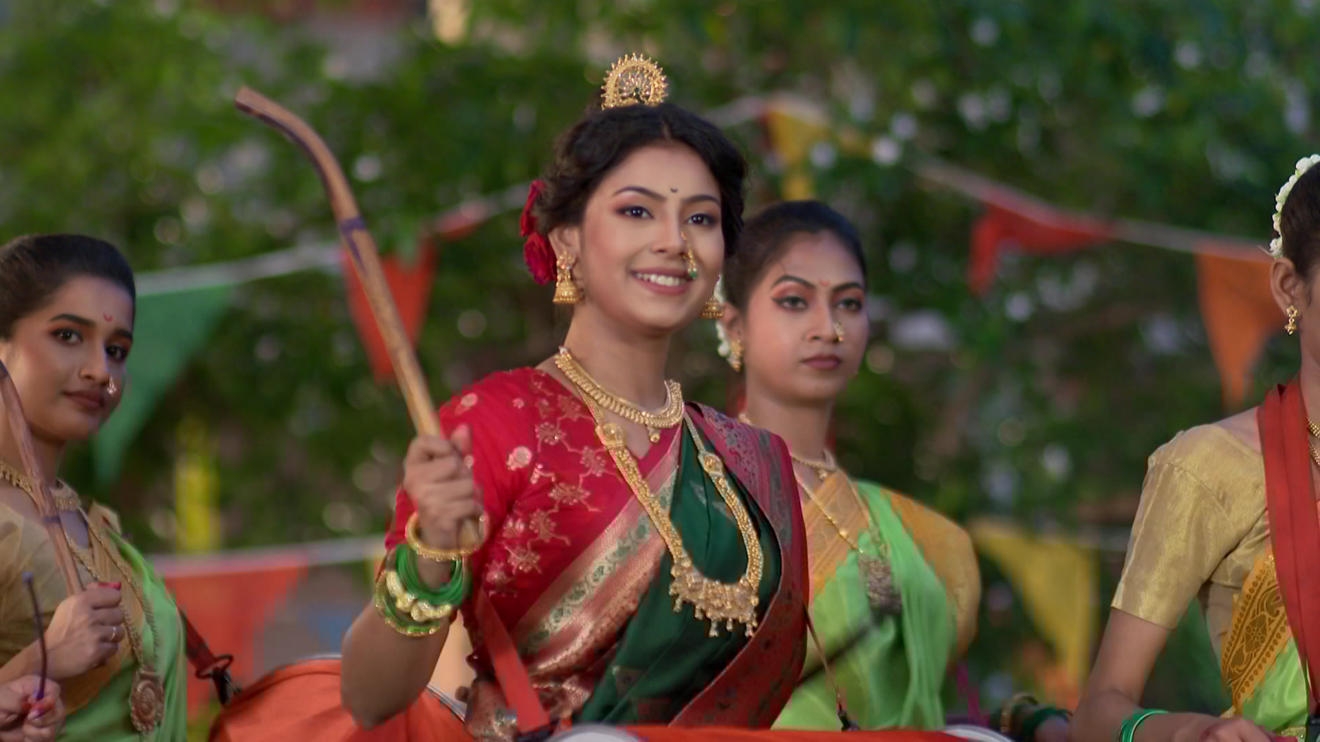 Watch Roshnai S1 Episode 110 on JioHotstar