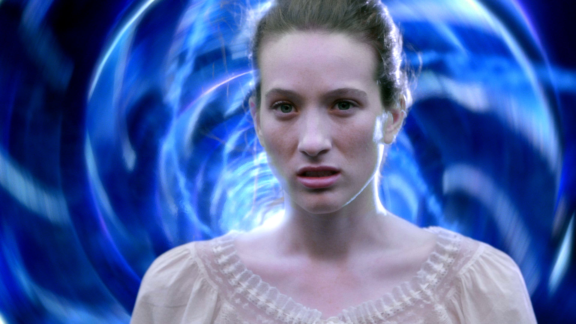 Nonton Down the Rabbit Hole Season 1 Episode 1 - Down the Rabbit Hole ...