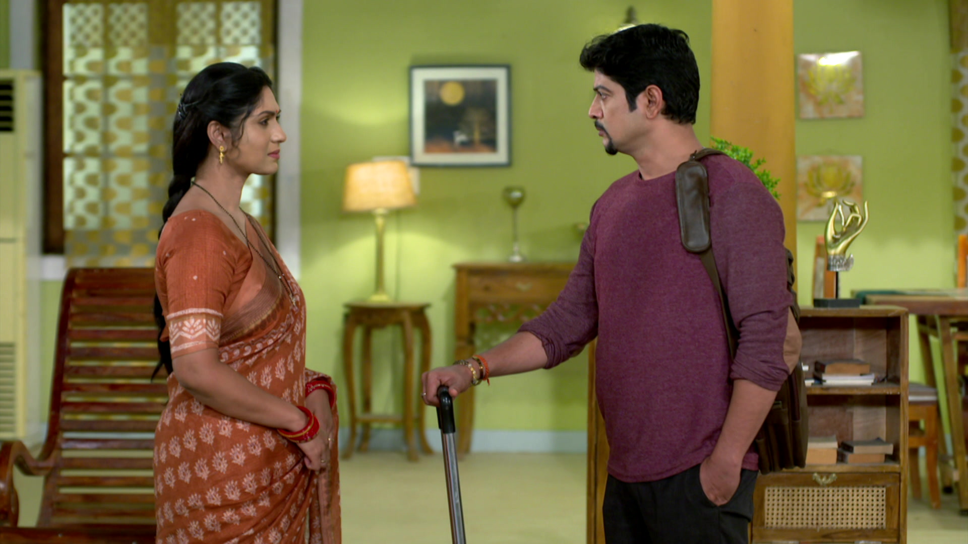 Watch Shanti Episode 165 on JioHotstar