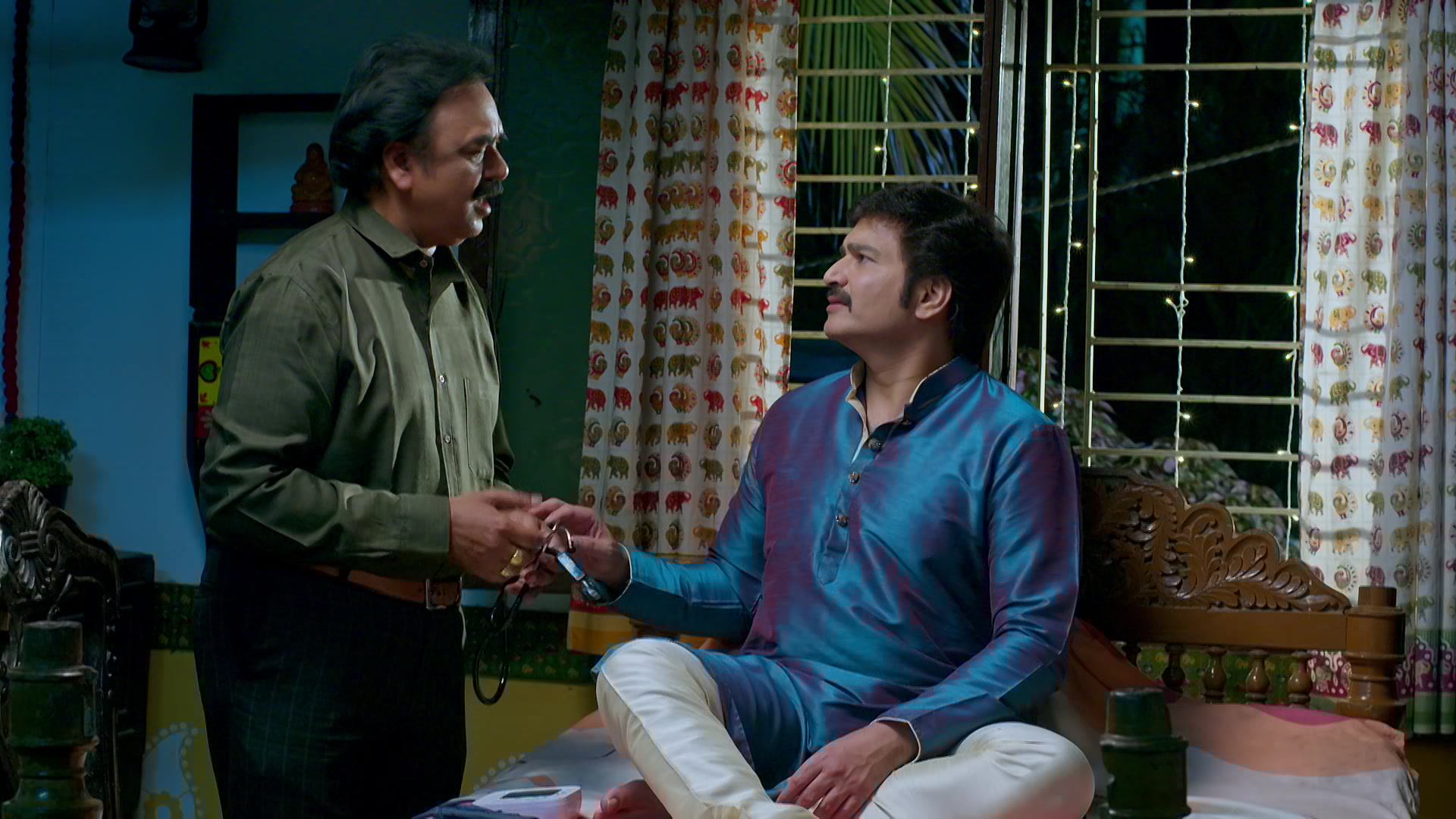 Watch Nindu Manasulu Episode 5 on JioHotstar