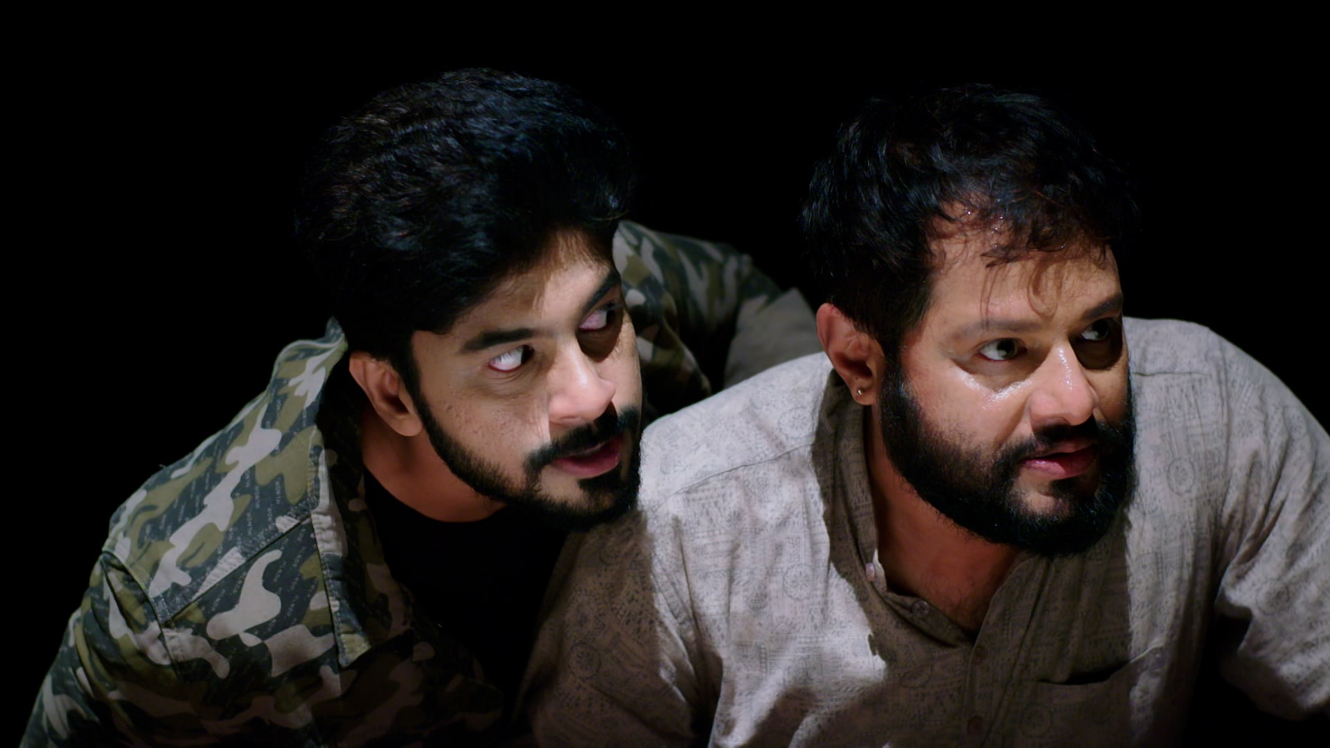 Watch Karimani S1 Episode 370 on JioHotstar