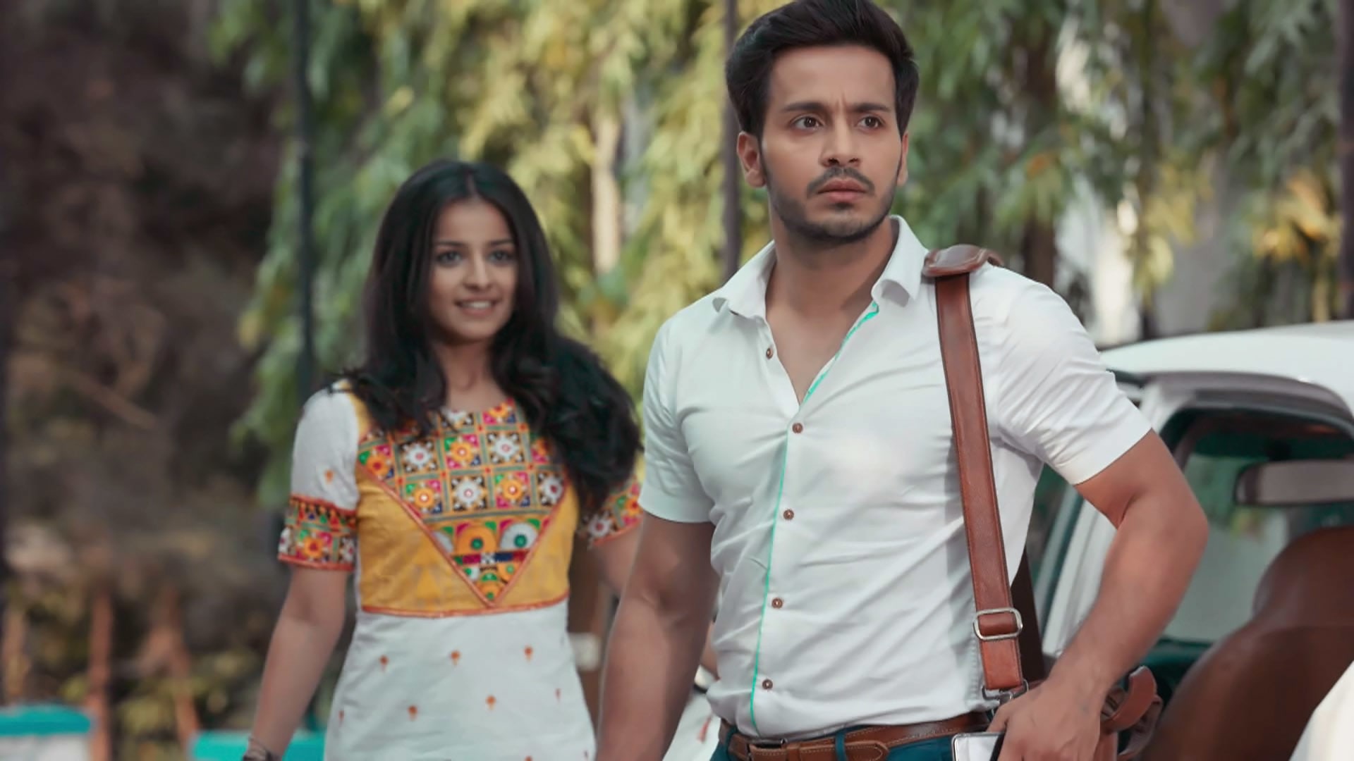 Watch Mariam Khan - Reporting LIVE S1 Episode 109 on Disney+ Hotstar