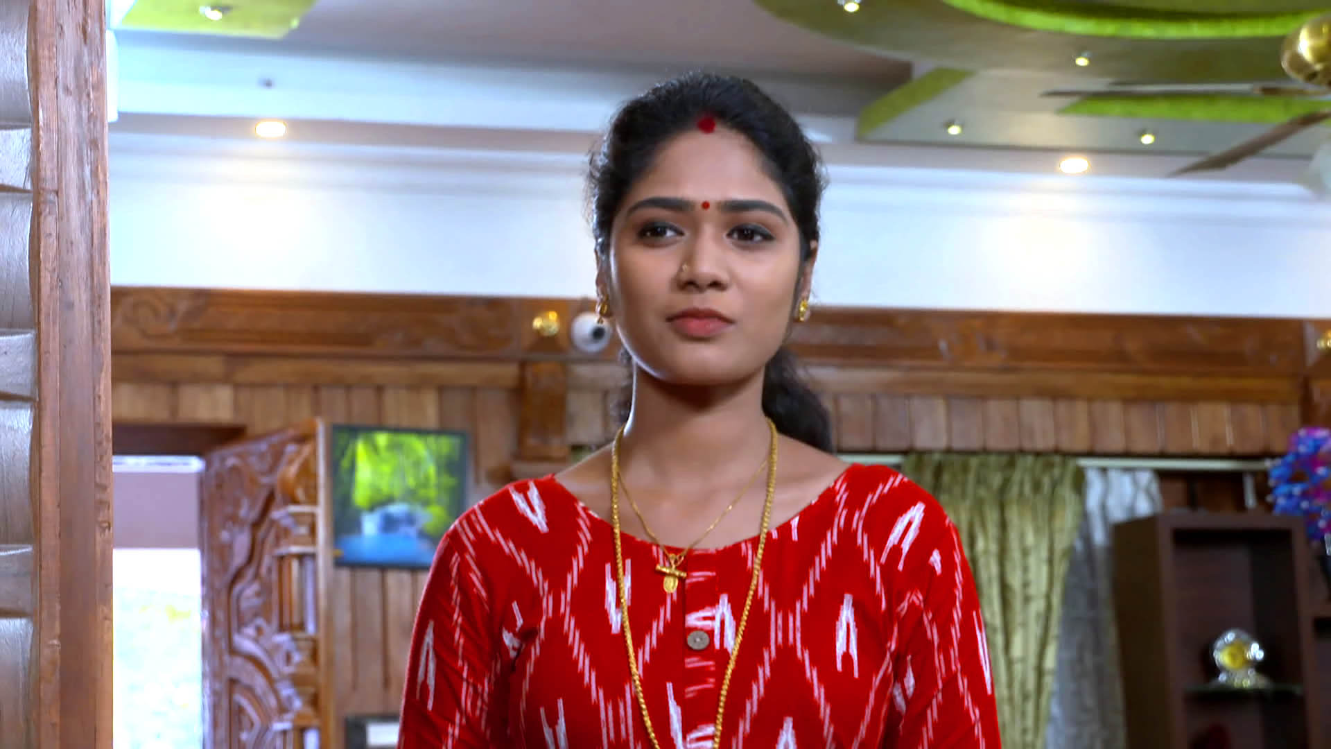 Watch Karuthamuthu S27 Episode 448 on JioHotstar
