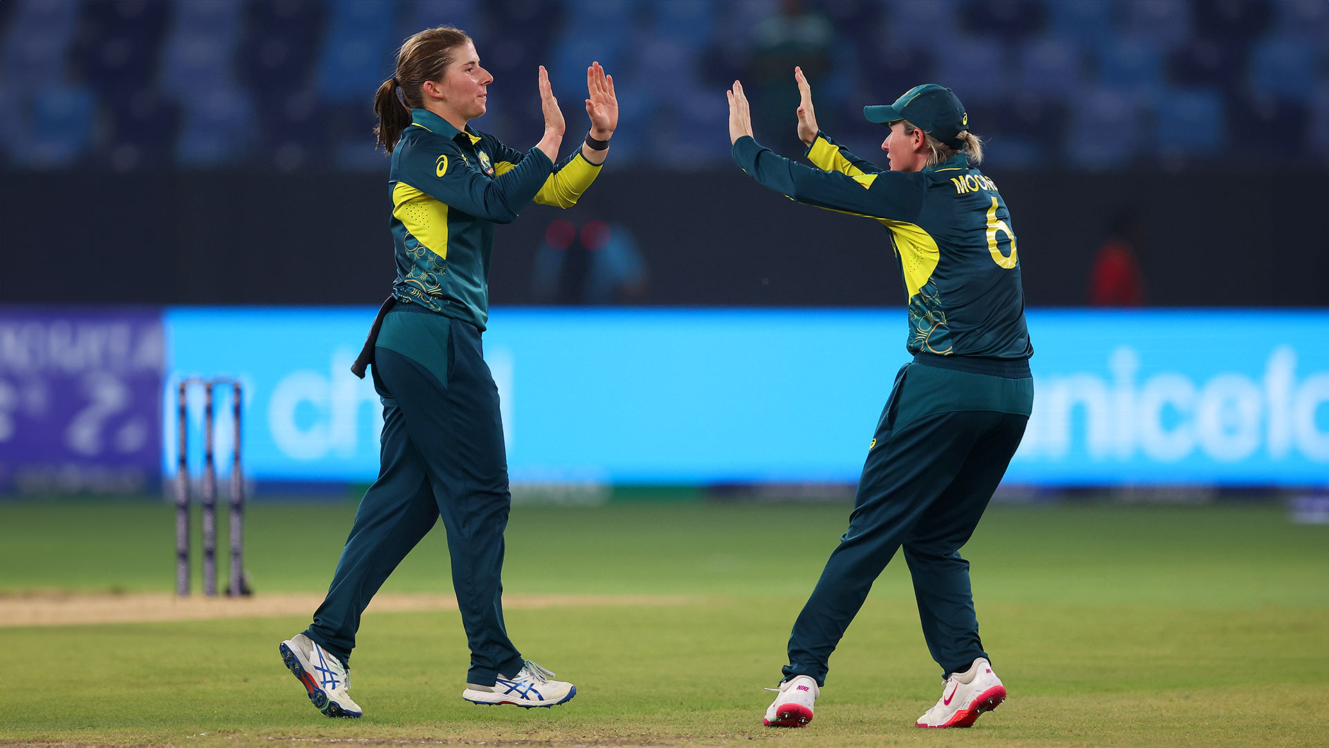 Unbeaten AUS Leave PAK on the Brink Video | ICC Women's T20 World Cup ...