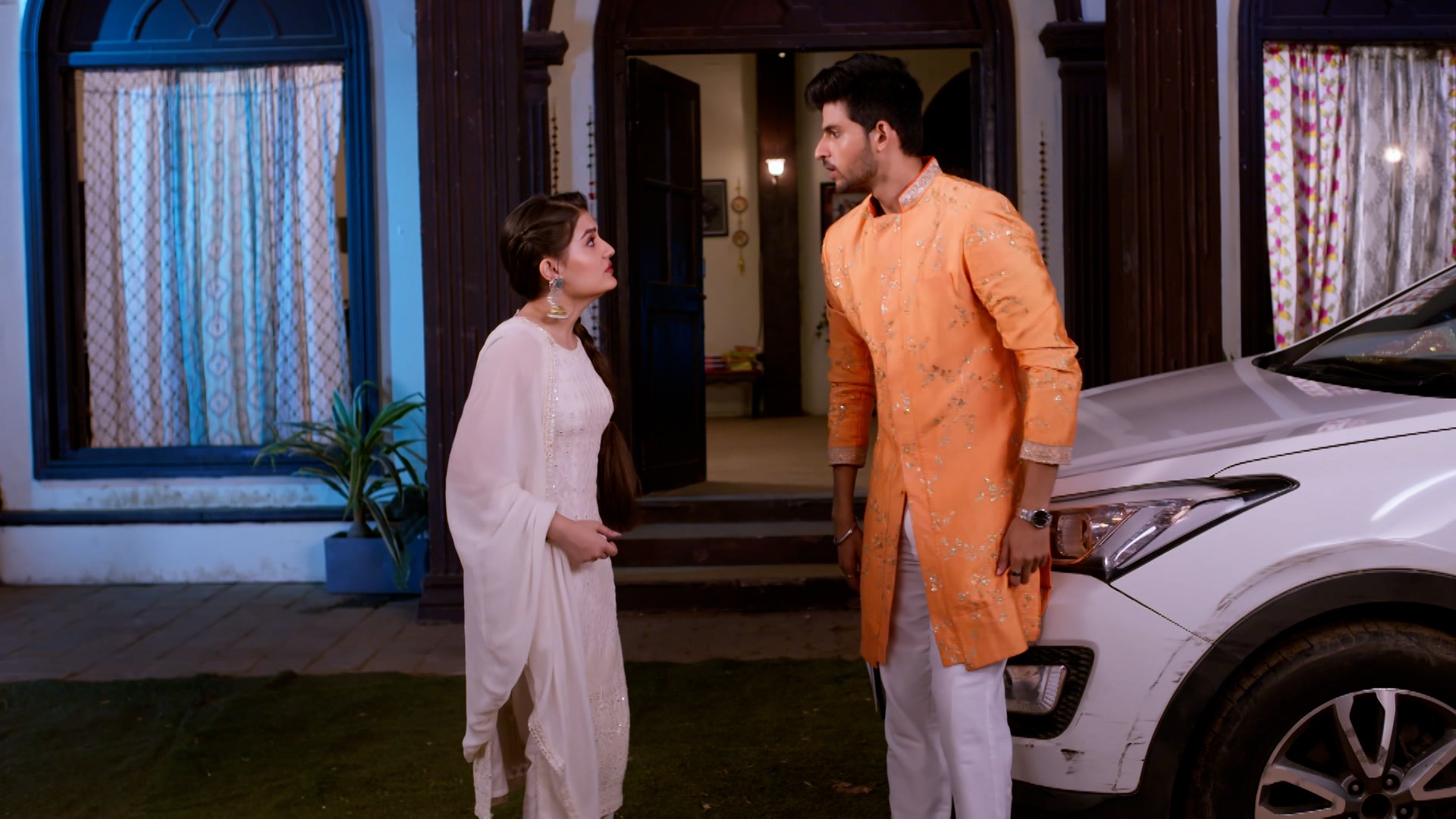 Watch Parineetii S1 Episode 1208 on JioHotstar