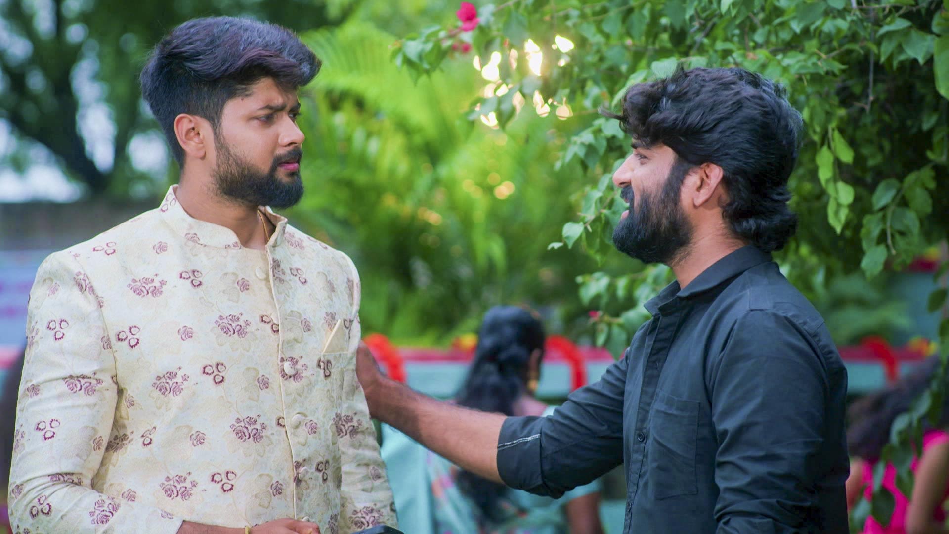 Watch Chinni Episode 374 on JioHotstar