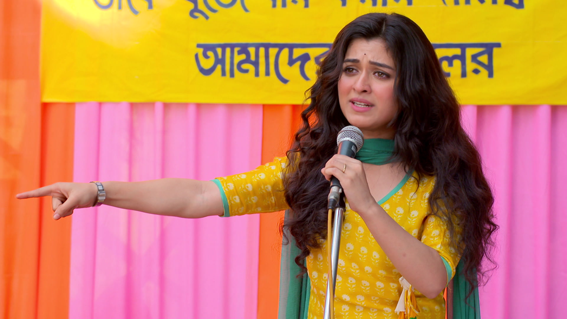 Watch Guddi S1 Episode 267 on JioHotstar