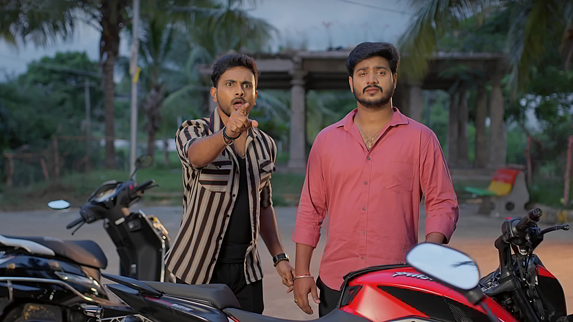 Watch Illu Illalu Pillalu Episode 14 on JioHotstar