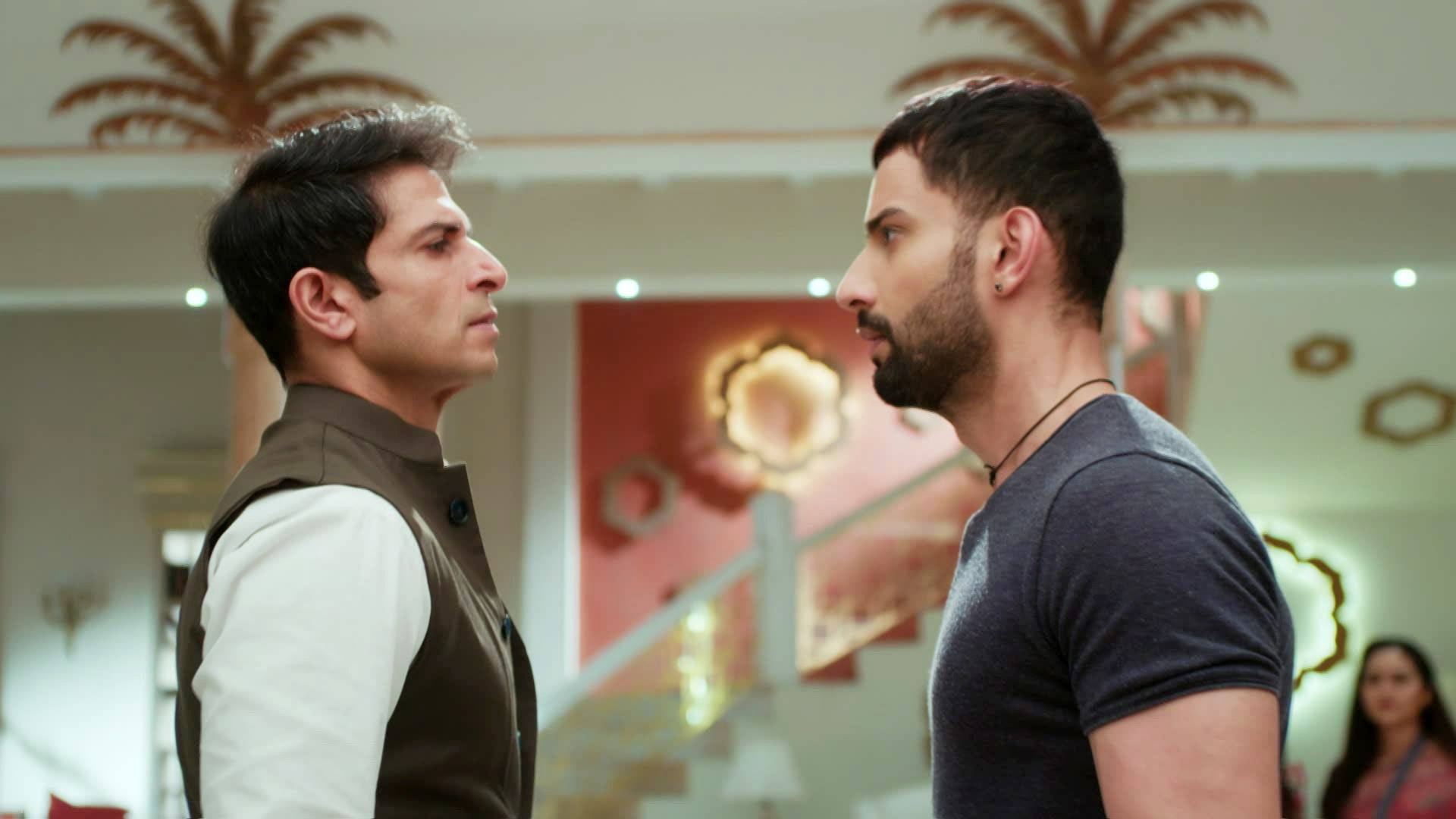 Watch Pandya Store S2 Episode 907 on JioHotstar