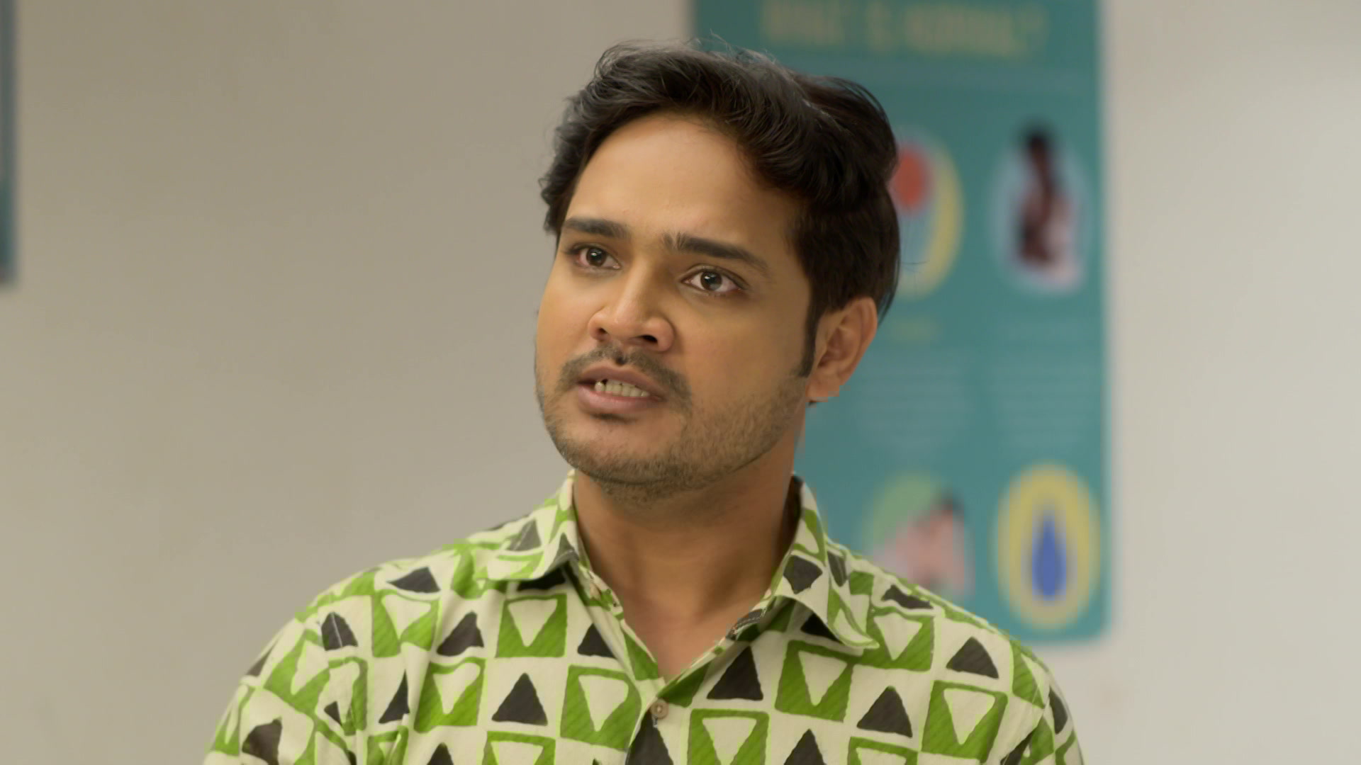 Watch Aai Kuthe Kaay Karte S1 Episode 1346 on JioHotstar