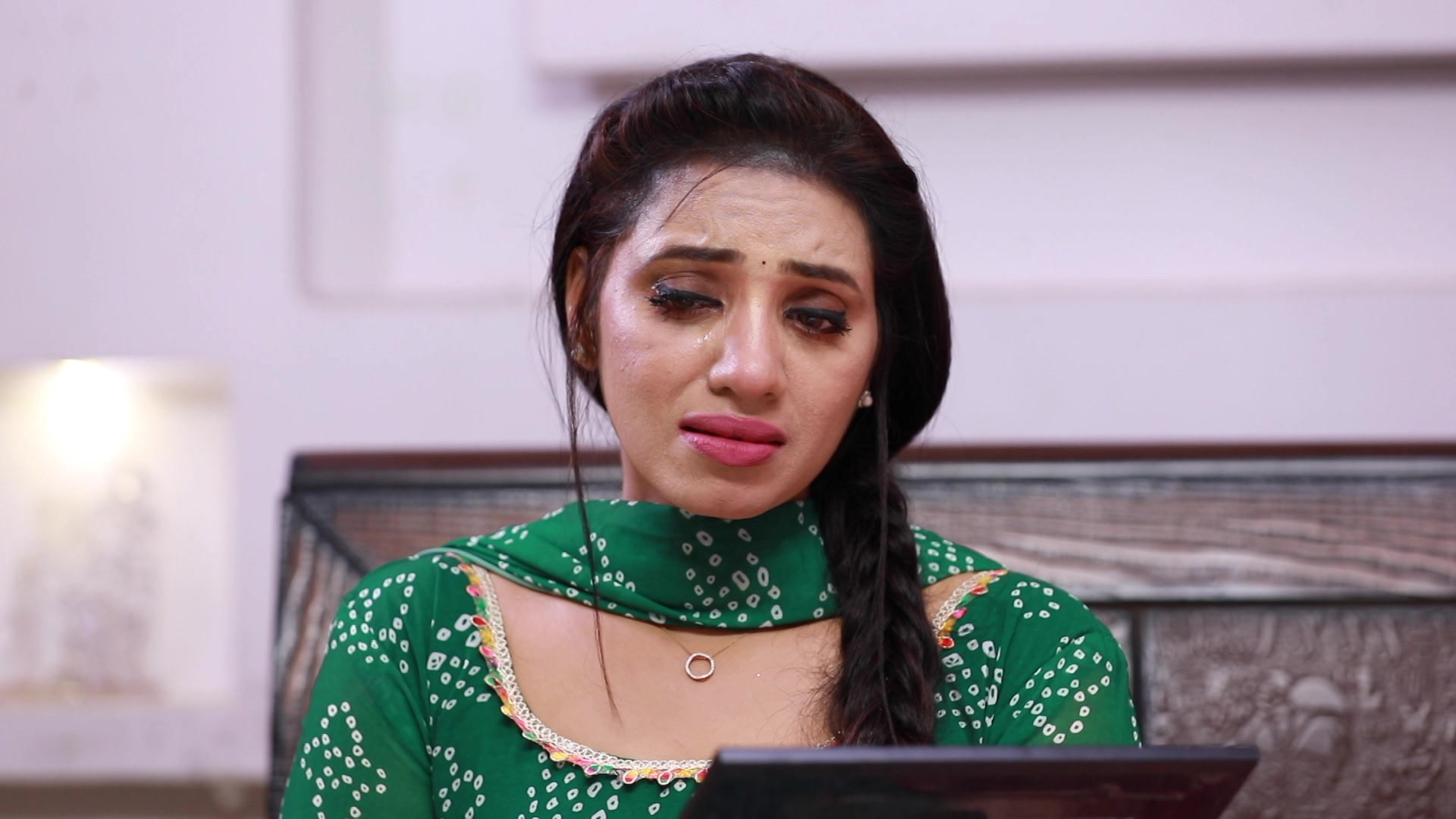 Watch Sindhu Bairavi Kacheri Arambam S1 Episode 108 on JioHotstar