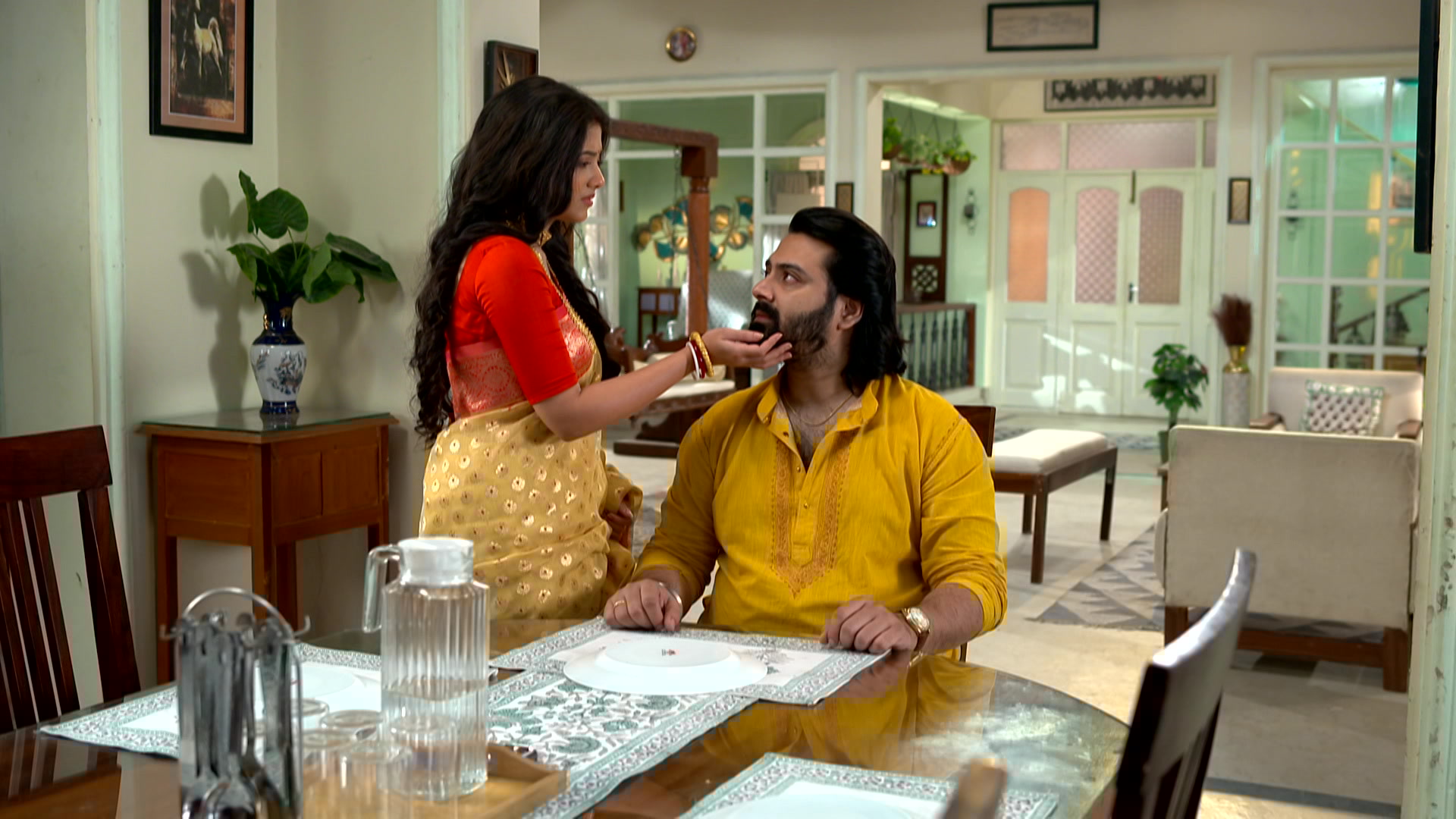 Watch Uraan S1 Episode 163 on JioHotstar