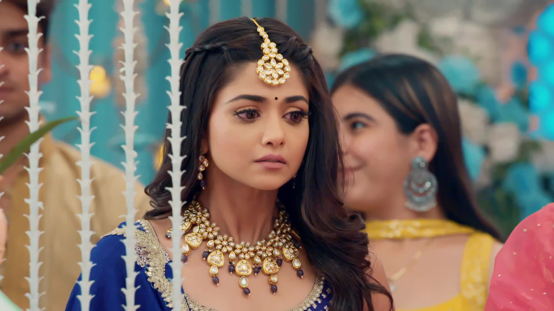 Watch Parineetii Episode 446 on JioHotstar