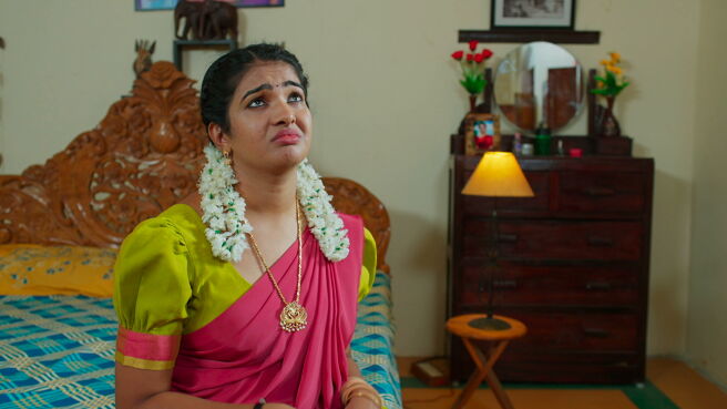 Watch Pachakili - Anbu Asathal Athiradi Episode 18 on JioHotstar