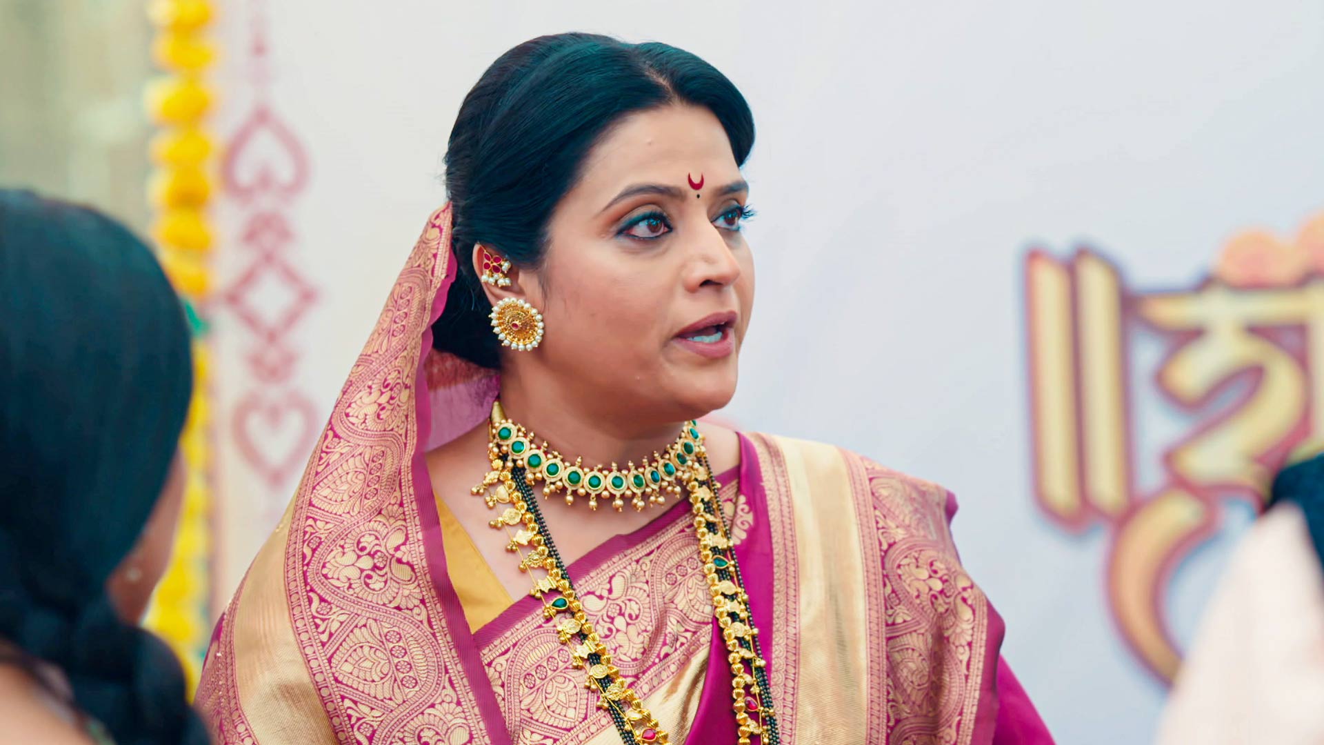 Stream maati-se-bandhi-dor Online | Watcho