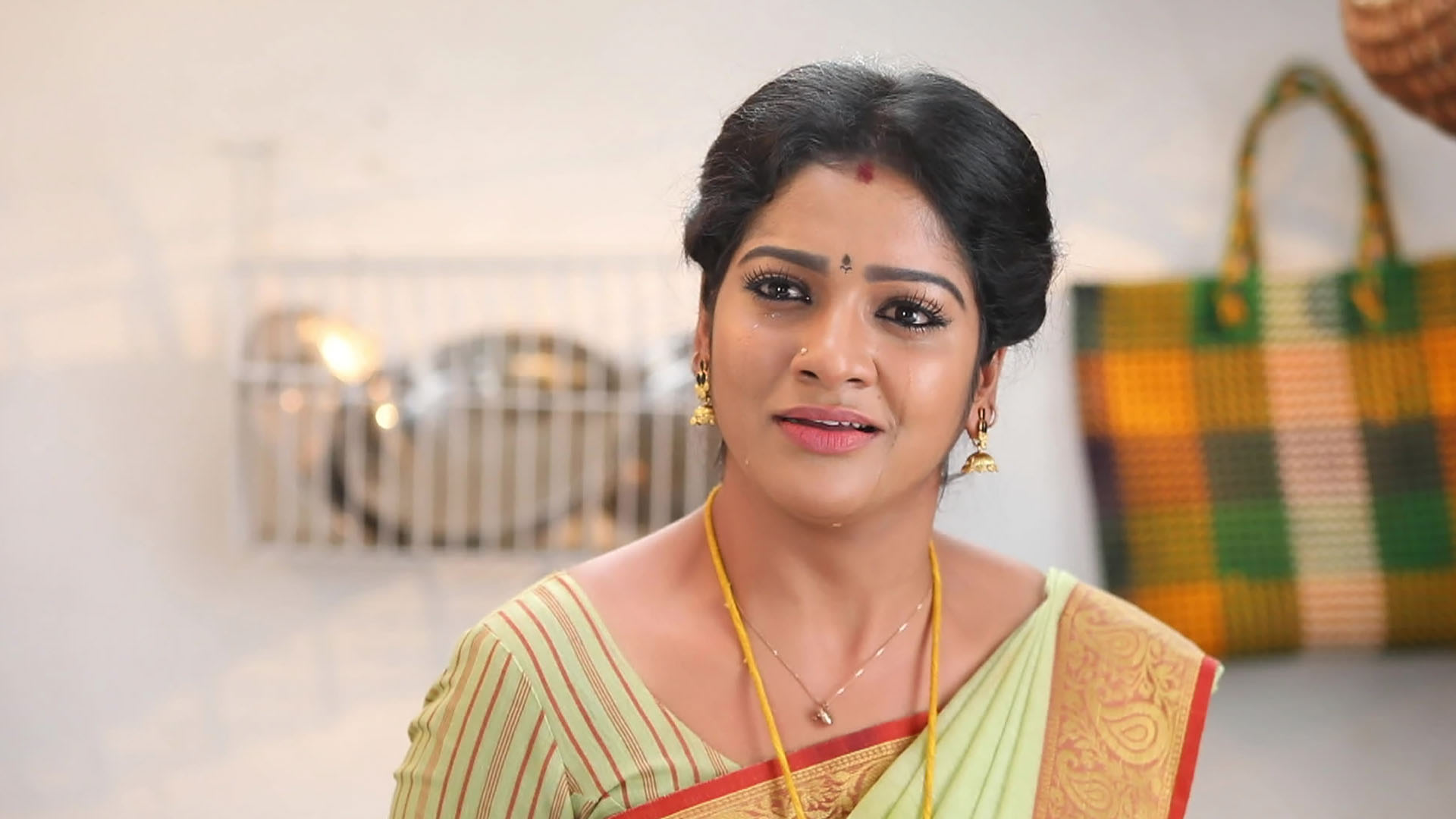 Watch Pandian Stores 2 S1 Episode 74 on JioHotstar