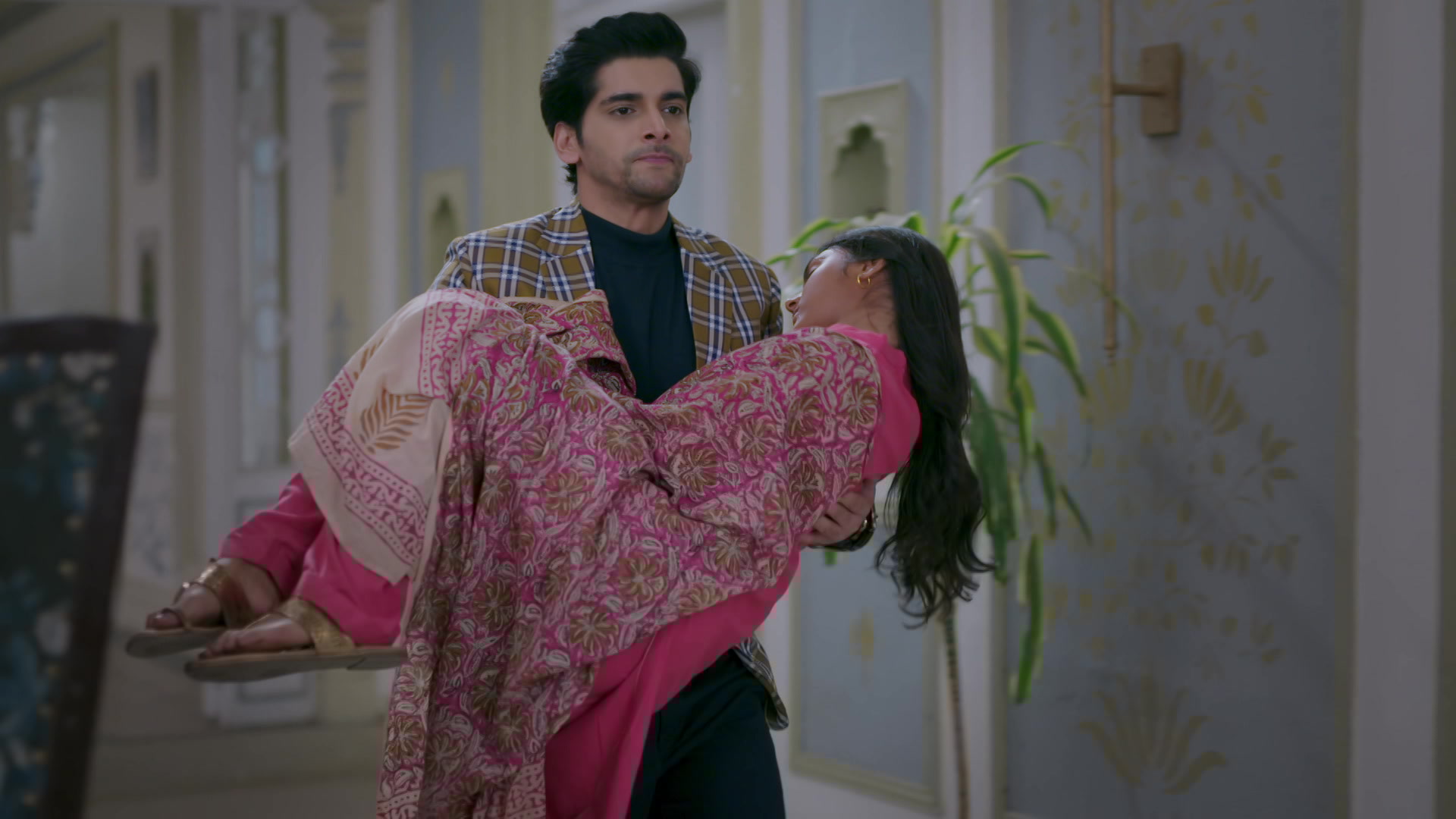 Watch Dil Ko Tumse Pyaar Hua Episode 208 on JioHotstar