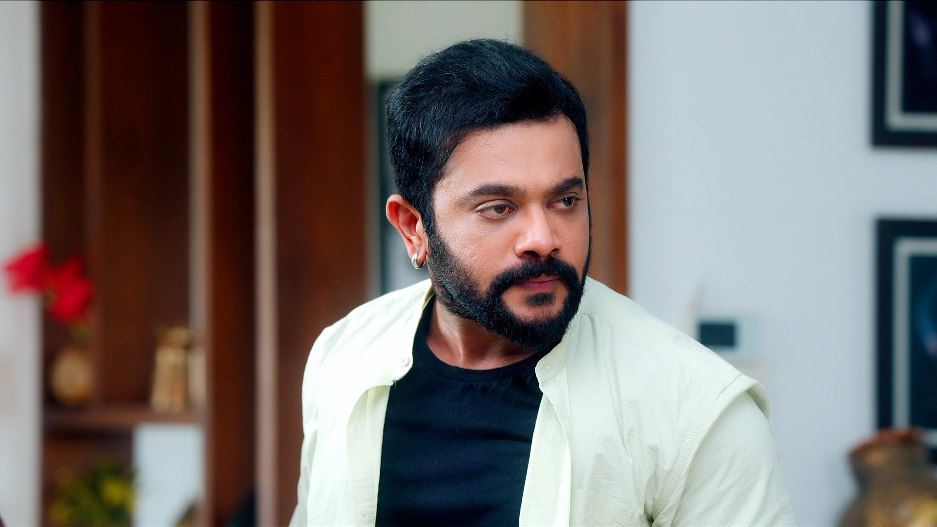 Watch Ninagaagi Episode 252 on JioHotstar