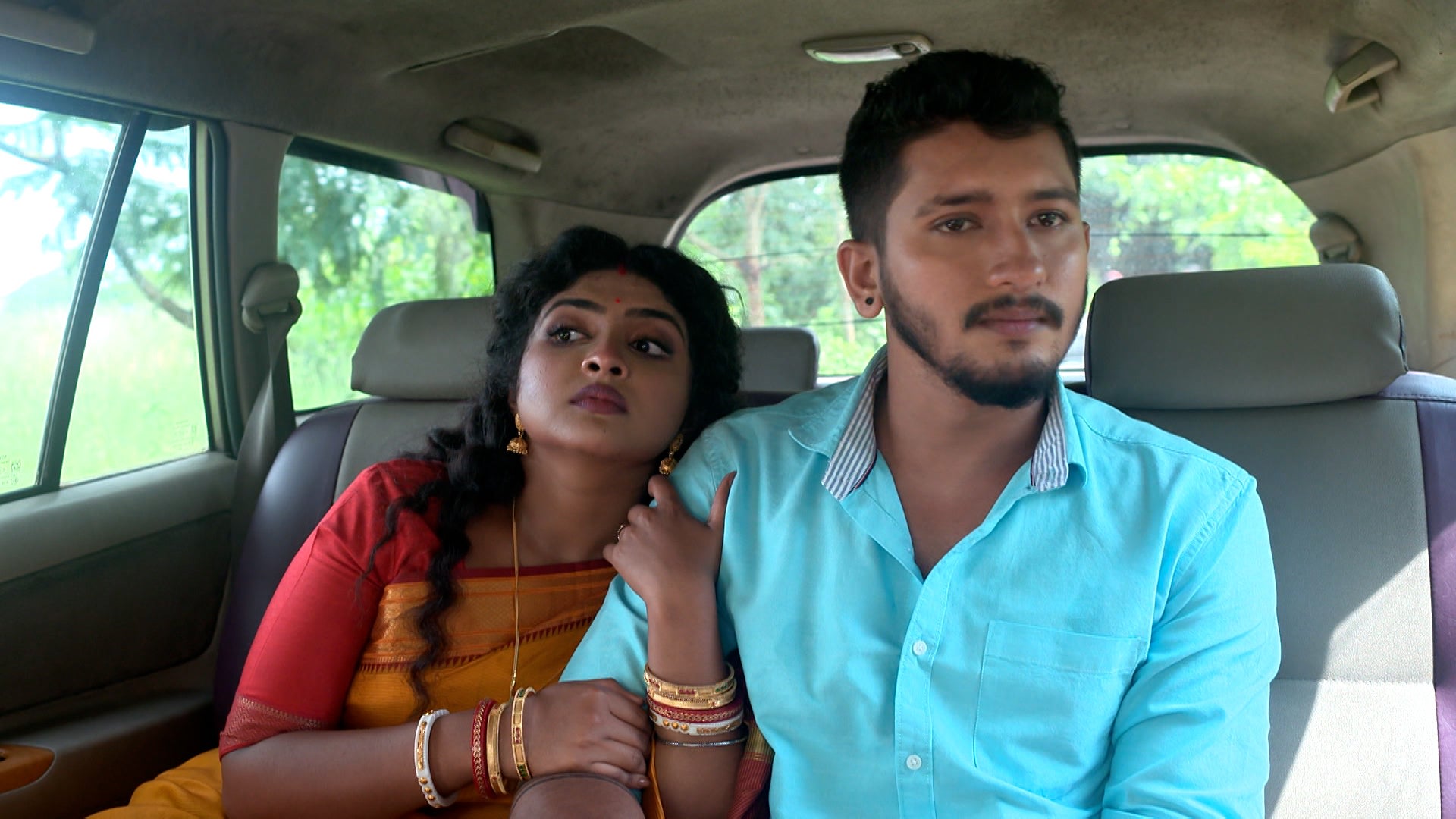 Watch Pherari Mon S1 Episode 326 on JioHotstar