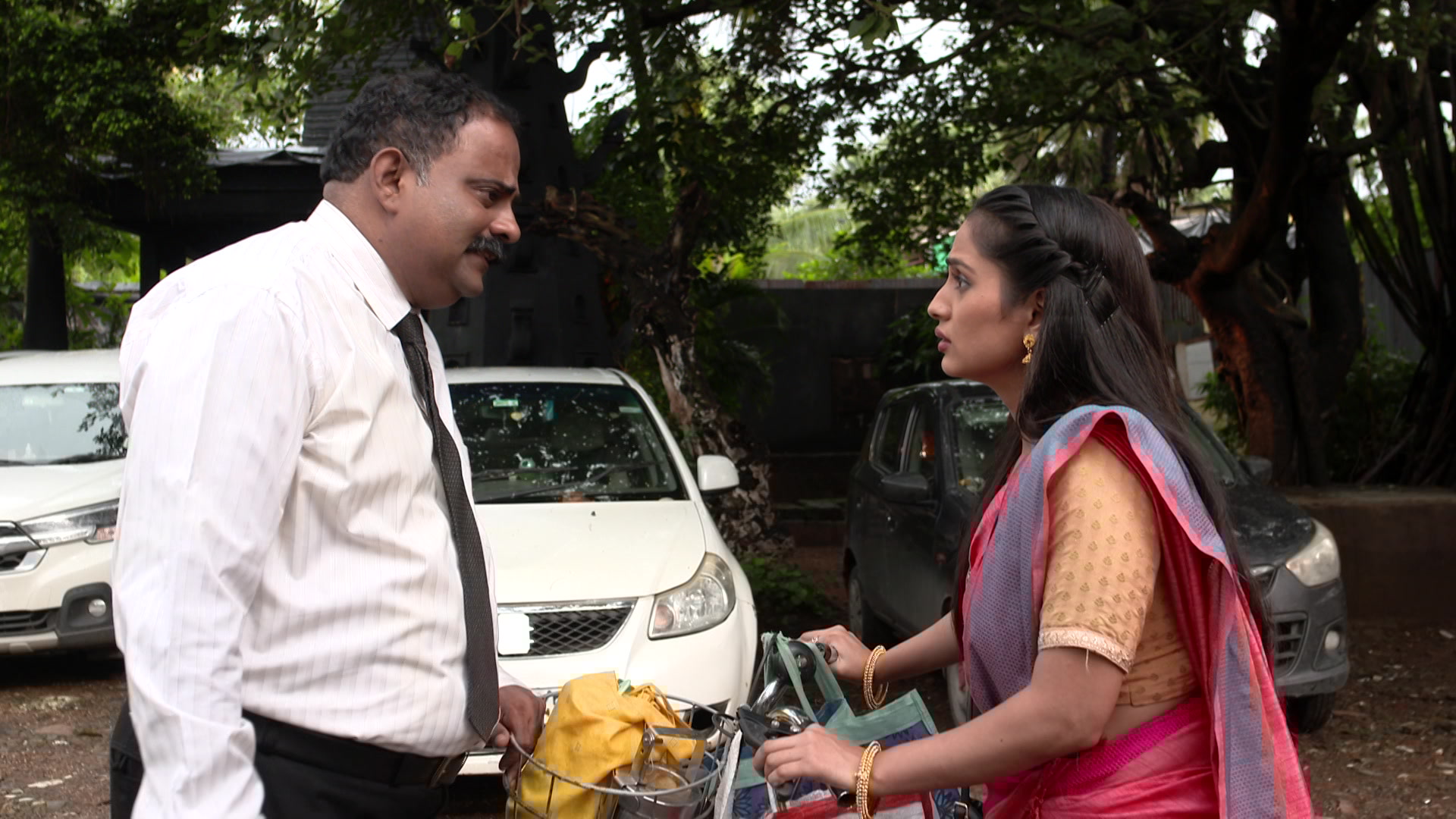 Watch Mulgi Zali Ho S1 Episode 598 on JioHotstar