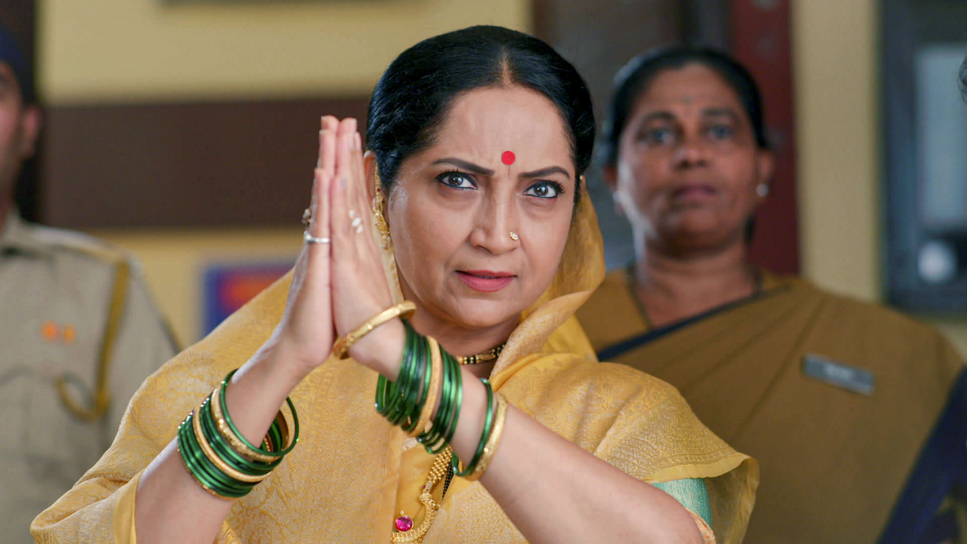 Watch Halad Rusali, Kunku Hasalaa Episode 25 on JioHotstar