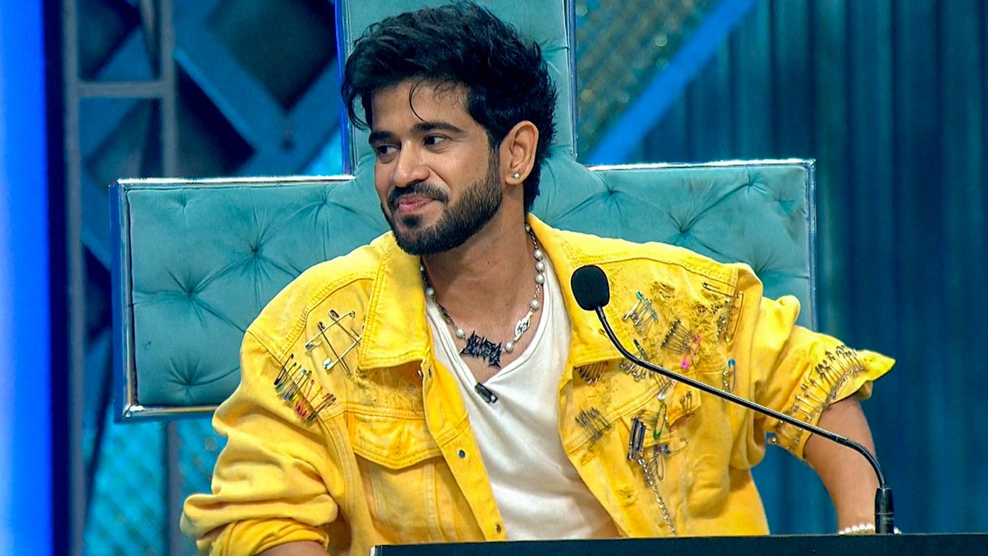 Watch a clip from The Making of a Captain Ft. Rahul Shetty on Hotstar