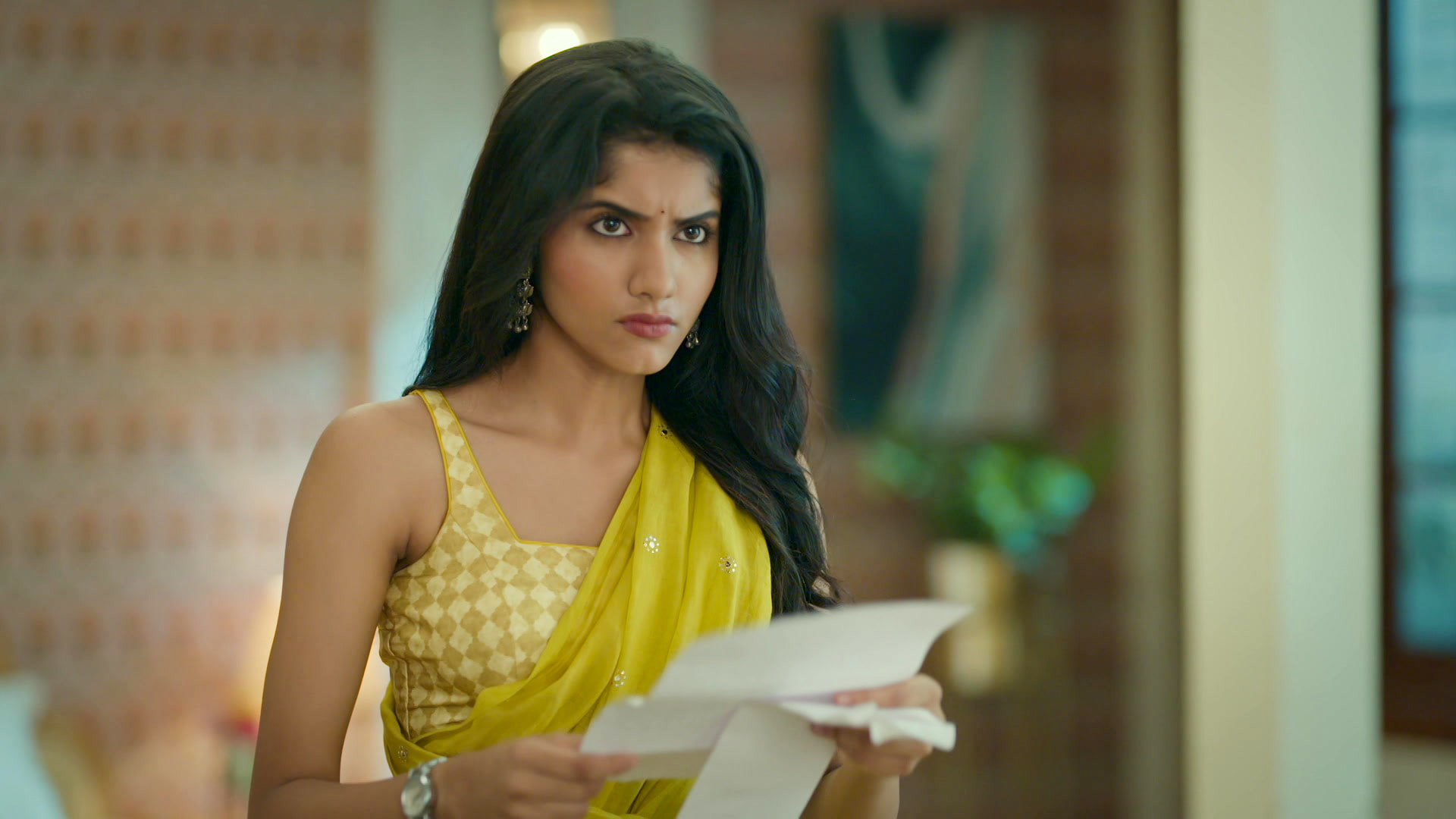 Watch Pocket Mein Aasman Episode 118 on JioHotstar