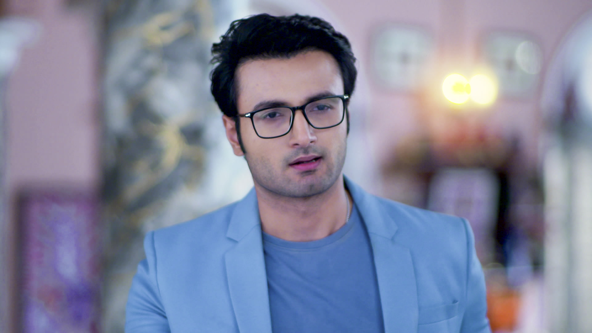 Watch Roshnai Episode 384 on JioHotstar