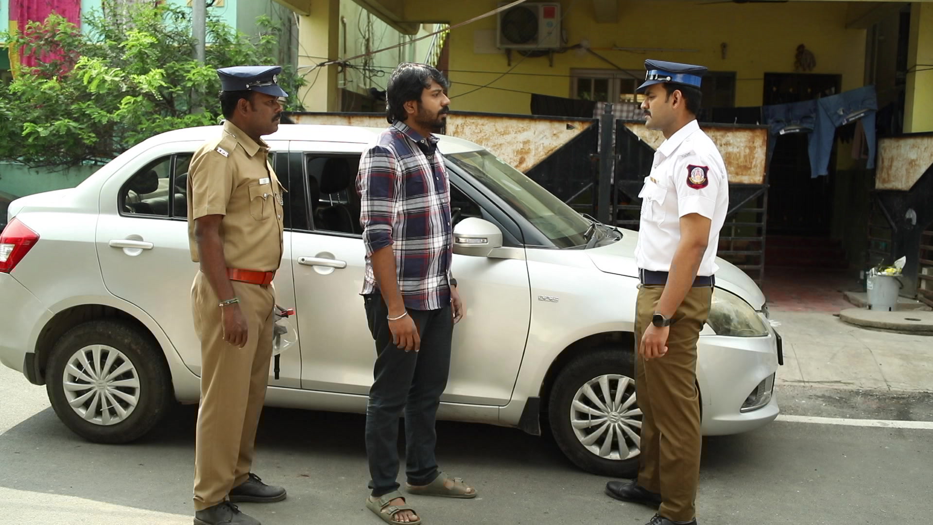 Stream Muthu's Car Is Seized Season 3 Episode 601 – Muthu's Car Is ...