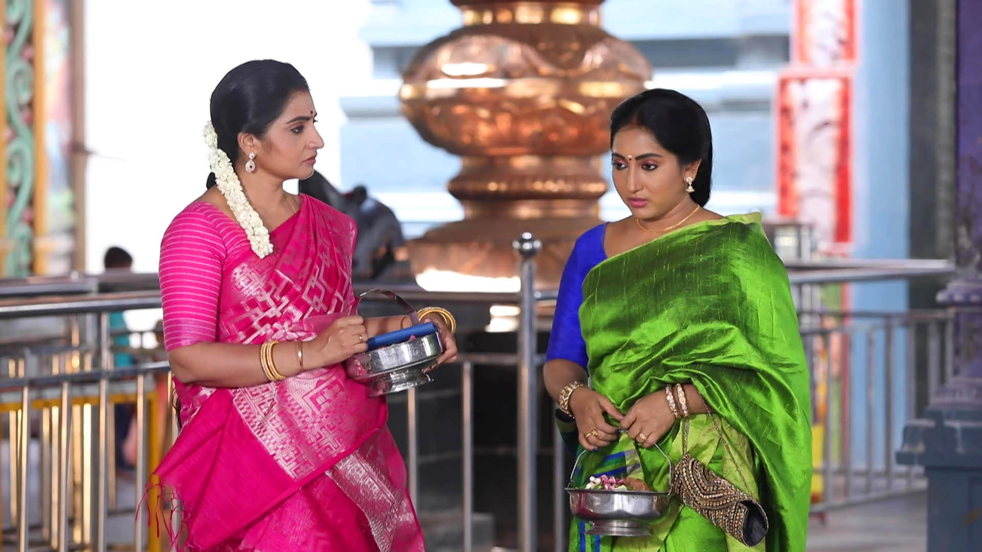 Watch Pandian Stores 2 Episode 611 on JioHotstar