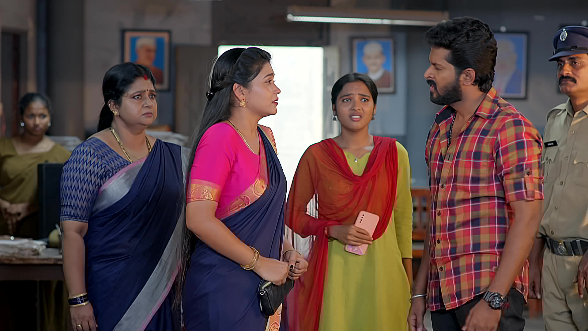 Watch Gunde Ninda Gudi Gantalu Episode 270 on JioHotstar