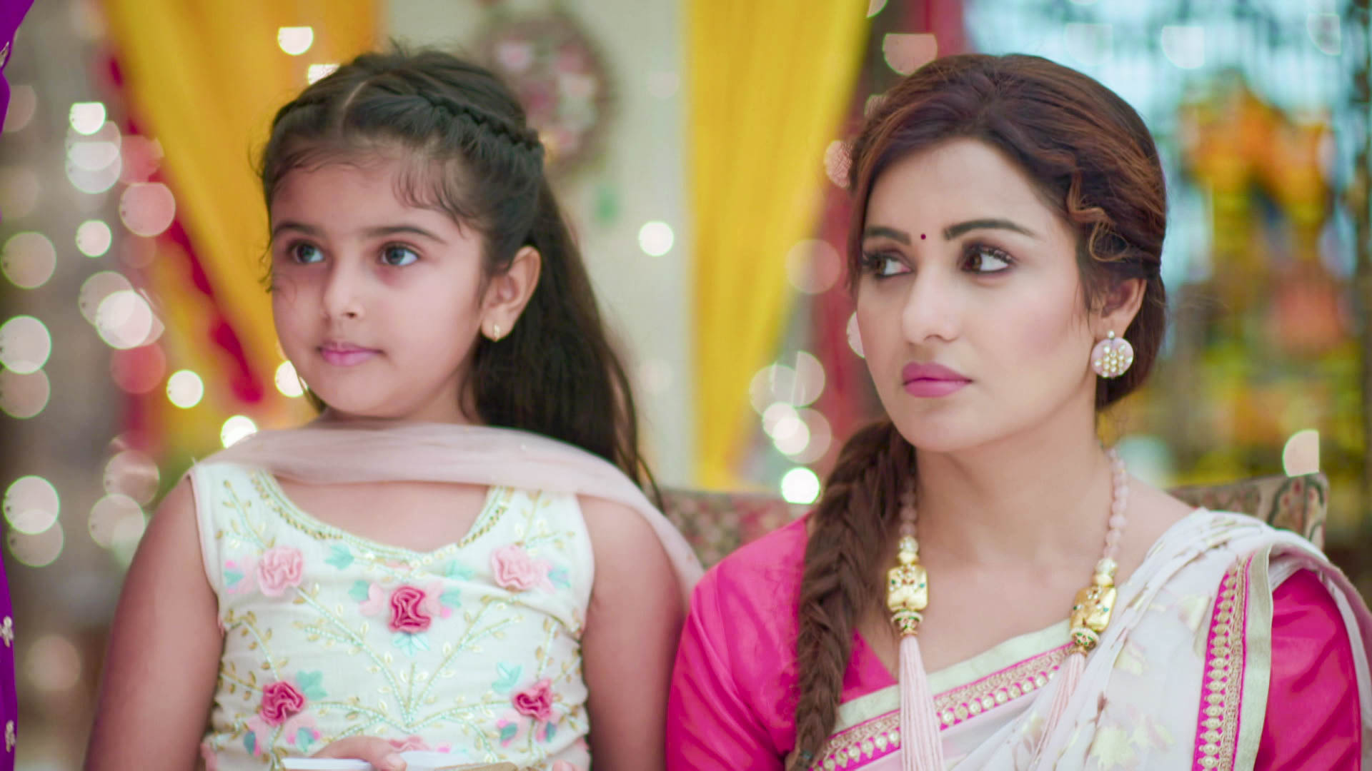 Watch Anupama - Sarvagunaa Sampanne Episode 930 on JioHotstar